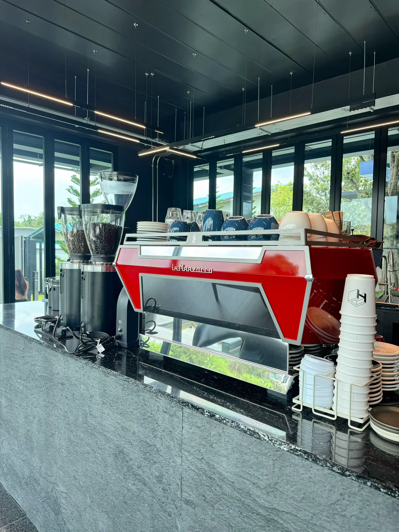 Holm Gathering Cafe คาเฟ่เปิดใหม่จันทบุรี | แกลเลอรีที่โพสต์โดย Ssamintt story | Lemon8