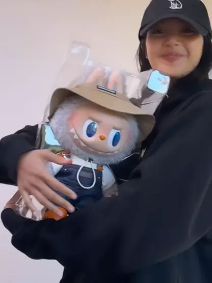 ลาบูบู้คอลใหม่น่ารักมาก!!🩷 | แกลเลอรีที่โพสต์โดย ANN.T💛 | Lemon8