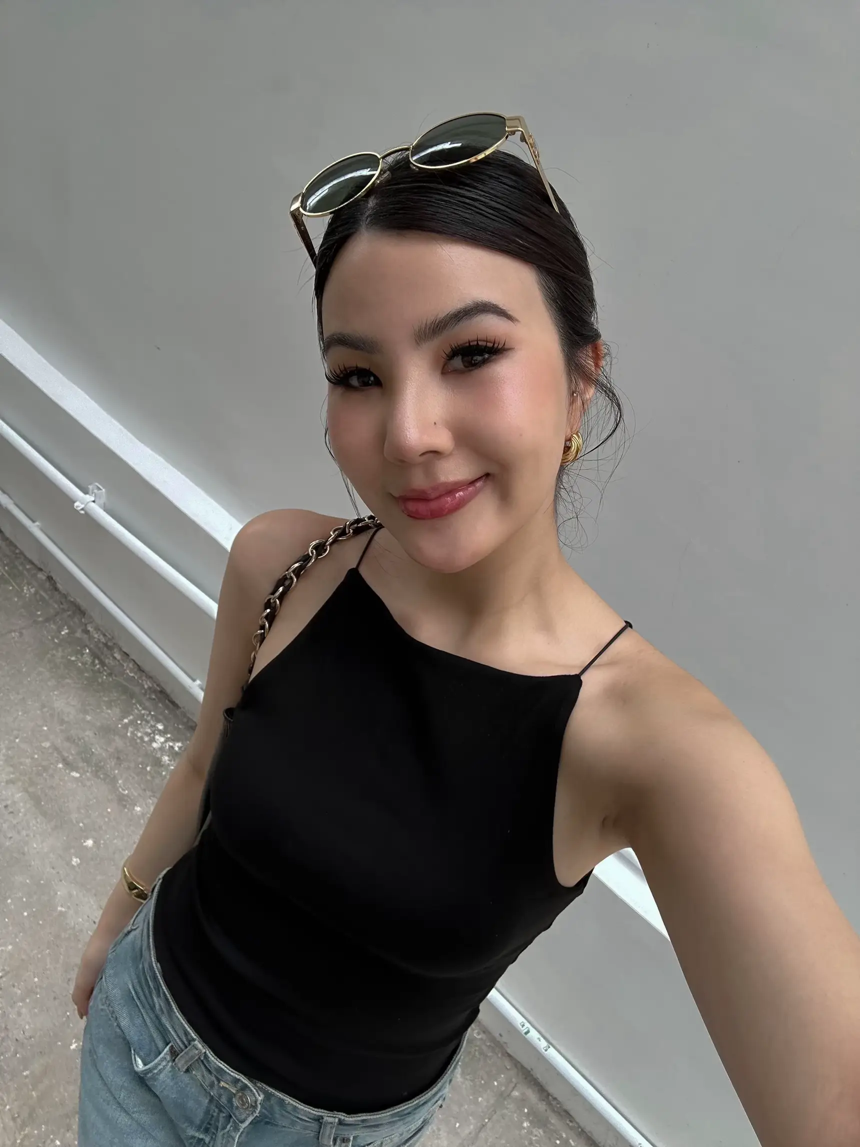 Basic Outfit👖 | แกลเลอรีที่โพสต์โดย poppapnd | Lemon8