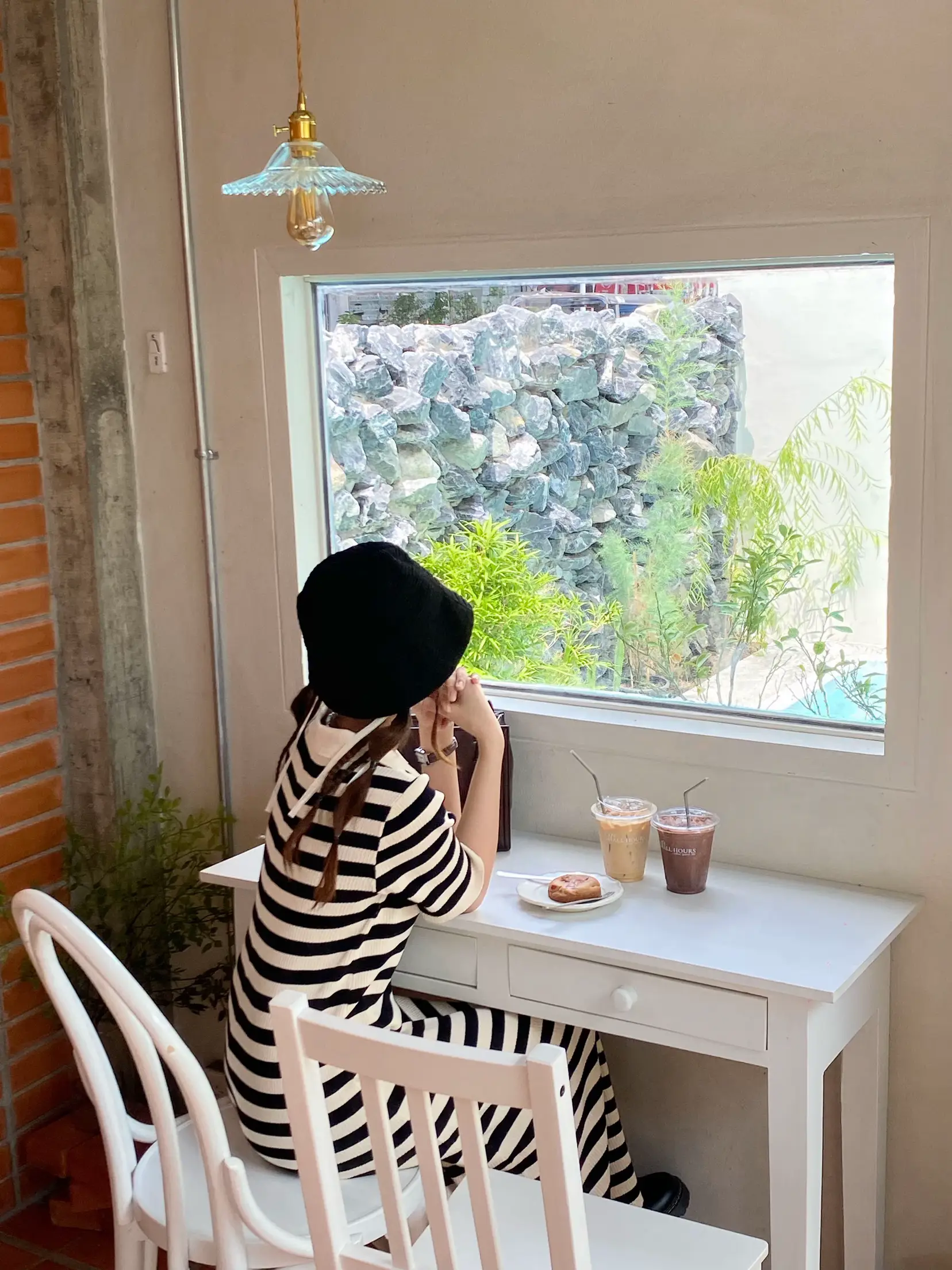 🥯 CAFE’ SMALL HOUSE 🥯 ค่าเฟ่ สไตล์เกาหลี แสงดีแบบตะโกน | แกลเลอรีที่โพสต์โดย ffunfuangg | Lemon8