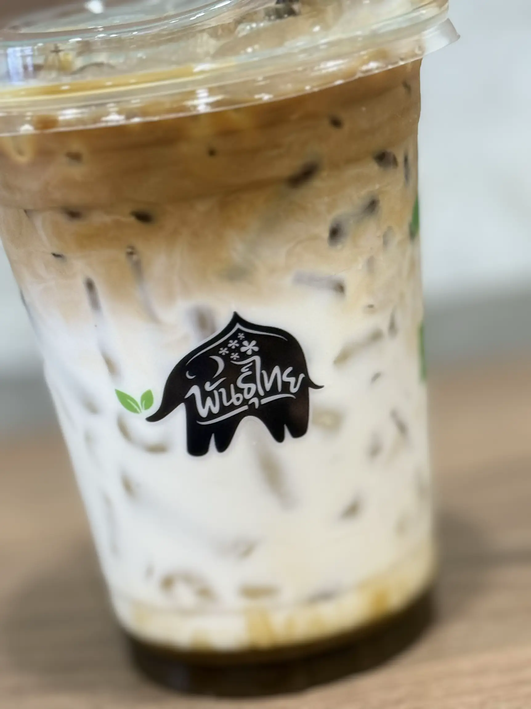 รีวิว : เมนูสุดฮิต ติดกระแส กาแฟพันธุ์ไทย 🐘 | แกลเลอรีที่โพสต์โดย Thapanee Sin🌵 | Lemon8