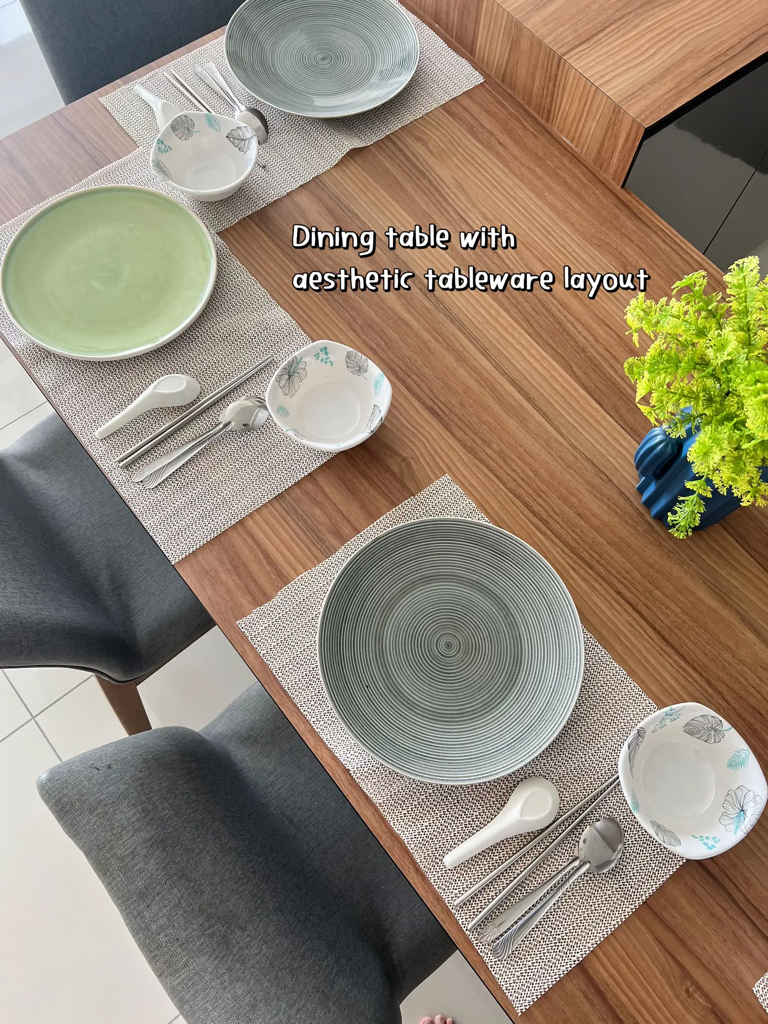 JB Mid Valley AirBNB 25 per pax with 🎱 table?!! 👍🏻 | Gallery posted by ...