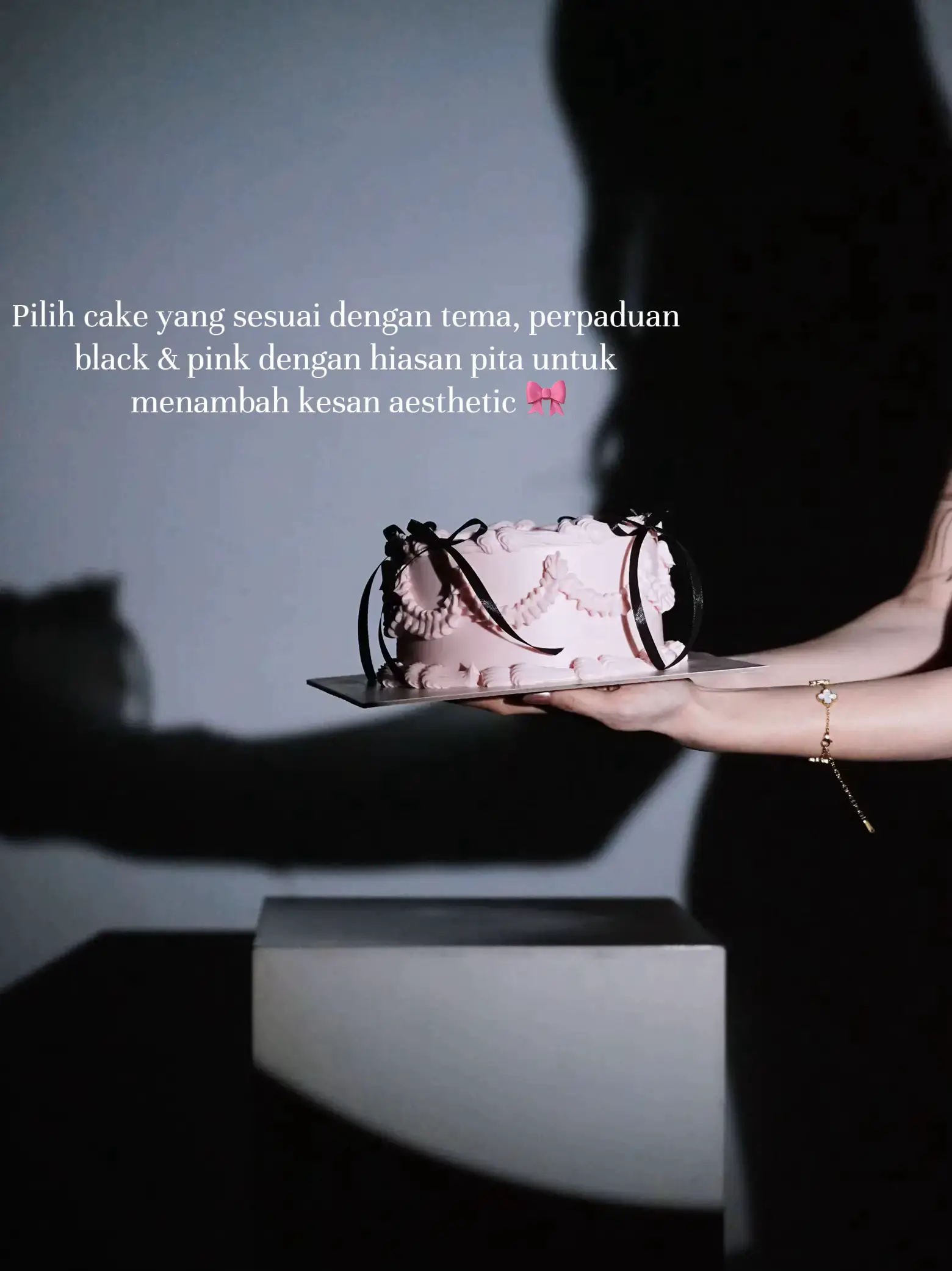 BIRTHDAY PHOTOSHOT INSPO🖤 | Galeri diposting oleh FEI ☽ | Lemon8