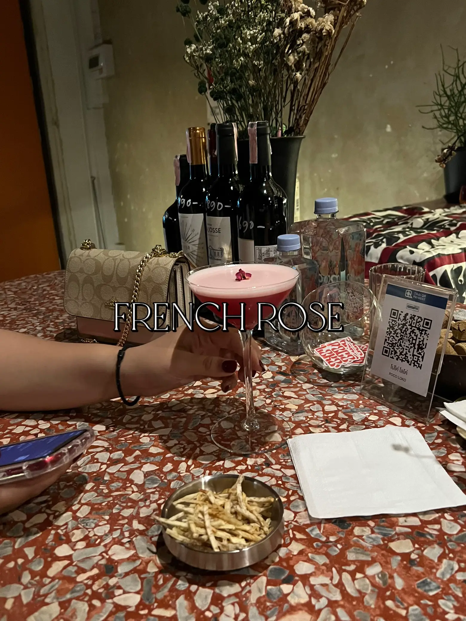 Poco loco บาร์(เกือบจะลับ)ในหาดใหญ่ 🍸🍹🥃 | แกลเลอรีที่โพสต์โดย preammier ...