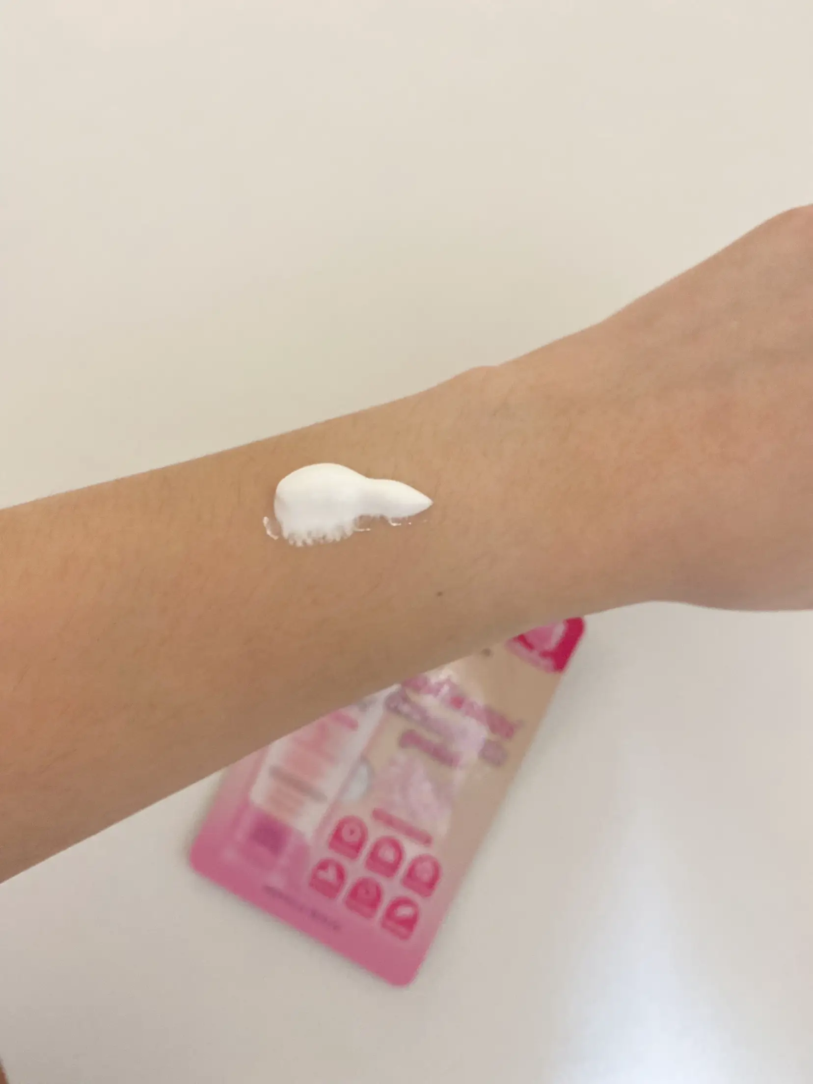 MILLE Blink Bright🎀 บอดี้ไพรเมอร์ขาวทันทีหลังใช้ | แกลเลอรีที่โพสต์โดย ...