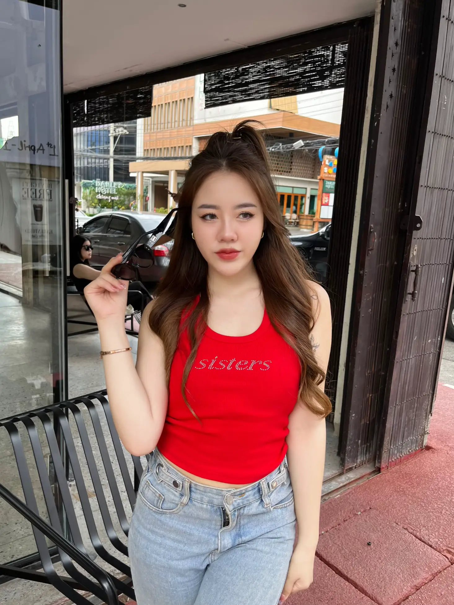 OOTD Summer นี้สีแดงกำลังมา! | แกลเลอรีที่โพสต์โดย ppiipraew | Lemon8