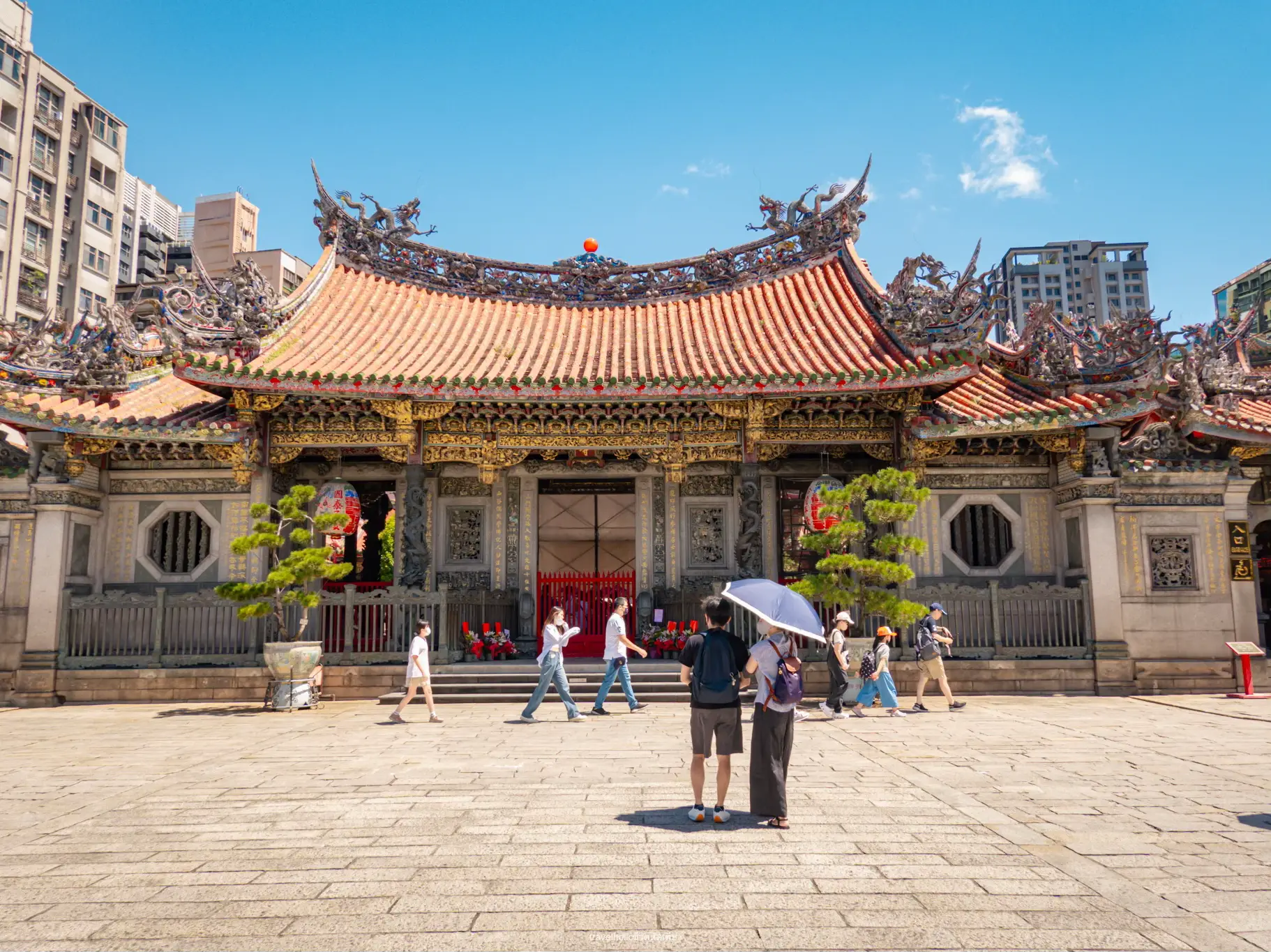 Longshan Temple, Taipei most of Sai Mu | Gallery posted by ...