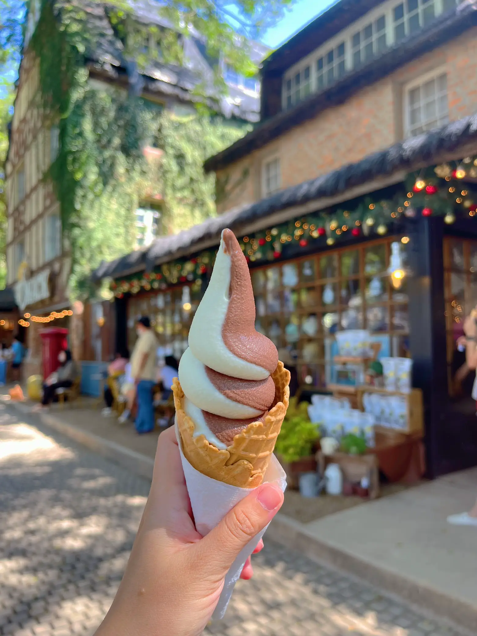 พาเที่ยวฟาร์มวันเด็ก scenery vintage farm ราชบุรี | แกลเลอรีที่โพสต์โดย ...