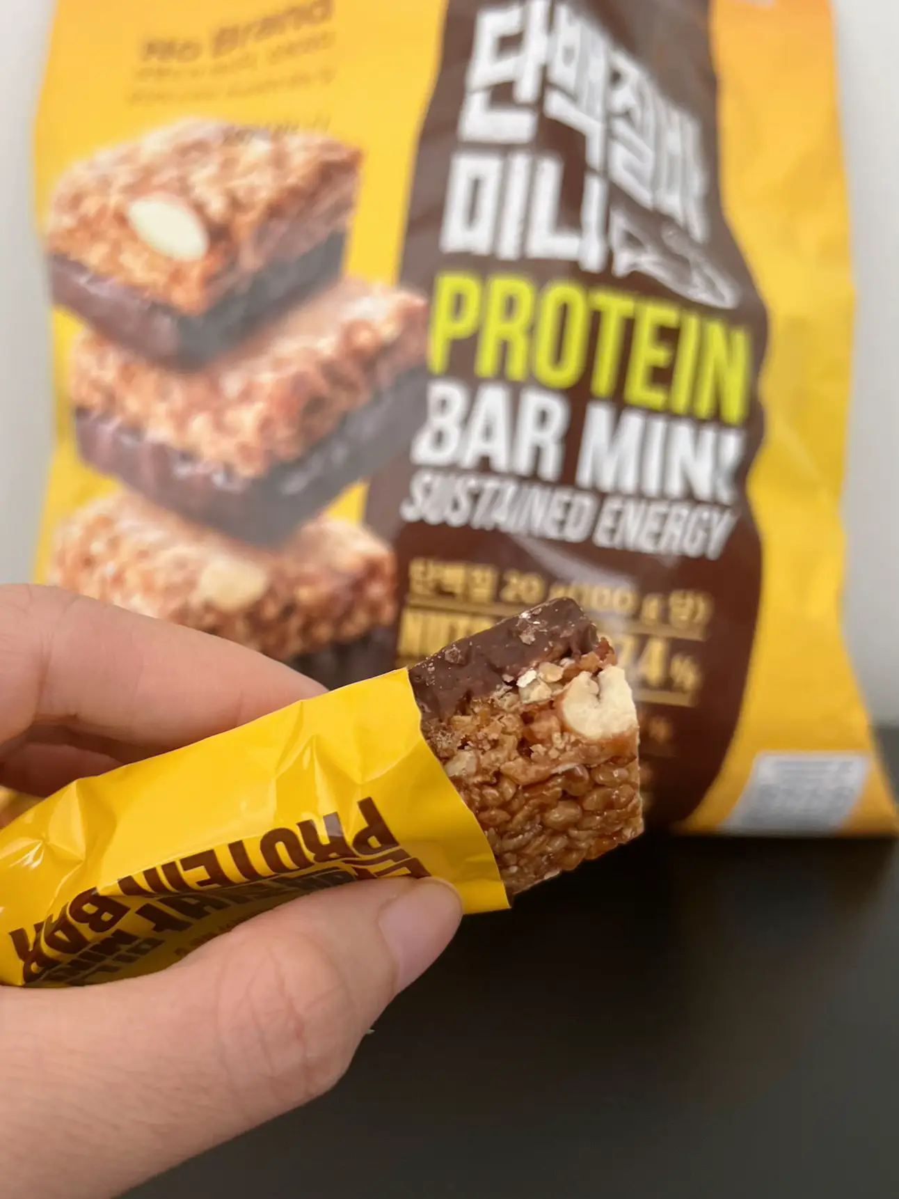 No Brand - PROTEIN BAR MINI 💪🏻 | แกลเลอรีที่โพสต์โดย free day mommy~ | Lemon8