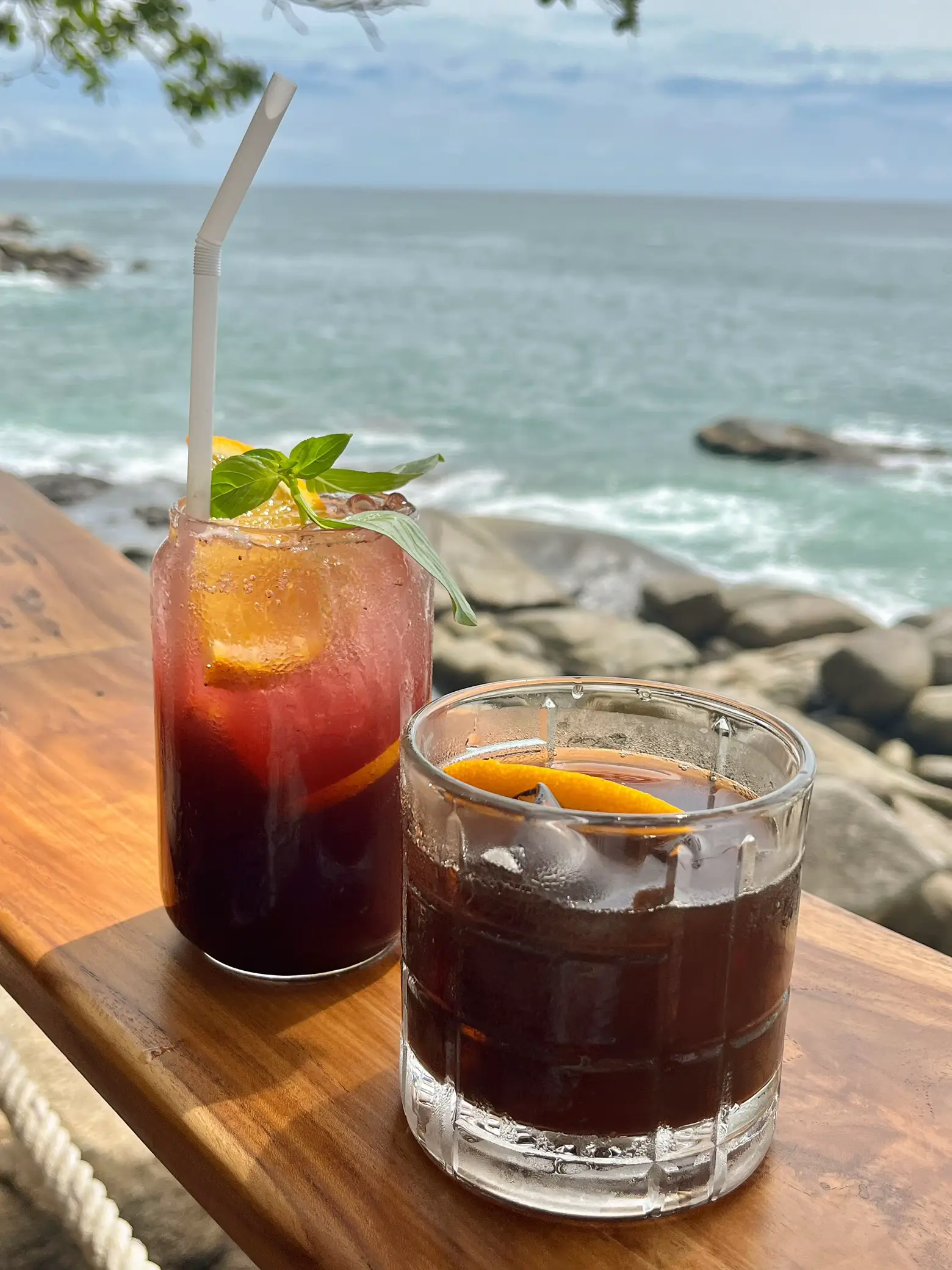 ร้านคาเฟ่ภูเก็ตฟีลกู้ดมาก ! | แกลเลอรีที่โพสต์โดย hz_llii | Lemon8