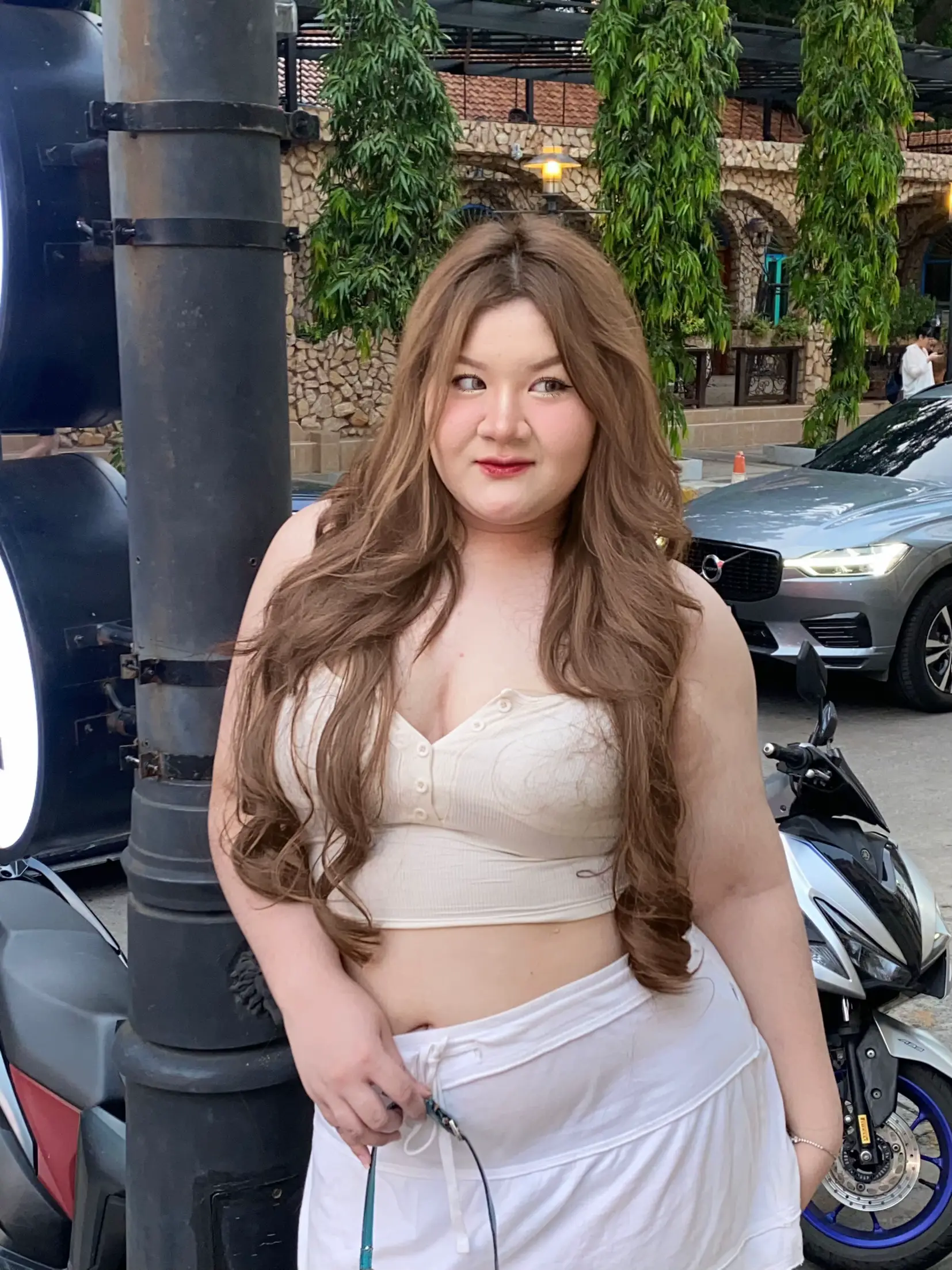 ถ่ายรูปที่สุขุมวิท24 | แกลเลอรีที่โพสต์โดย AOMMY🍅 | Lemon8