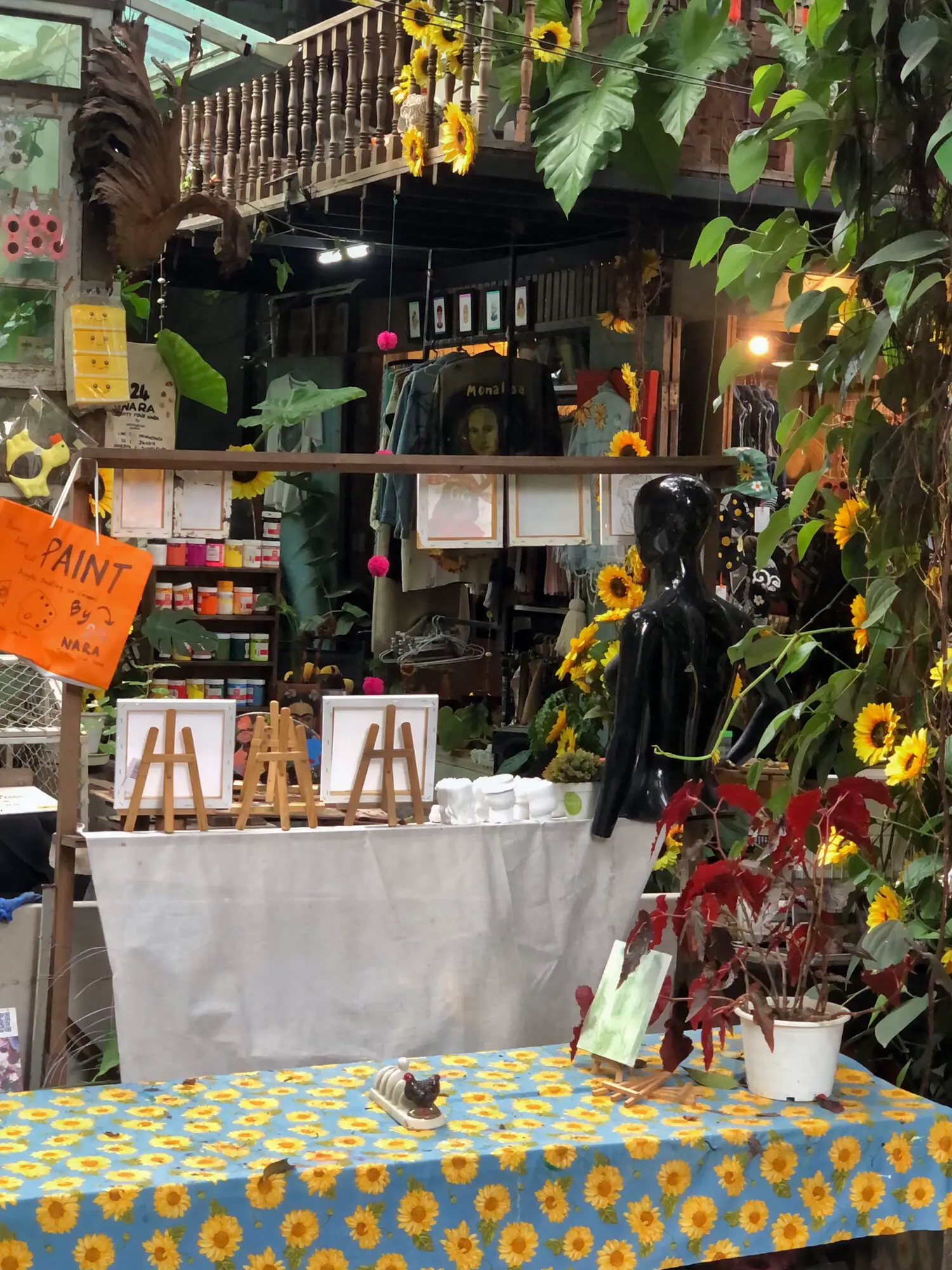 Baan kang wat :บ้านข้างวัด เชียงใหม่🎨🌻 | แกลเลอรีที่โพสต์โดย Baitong ...