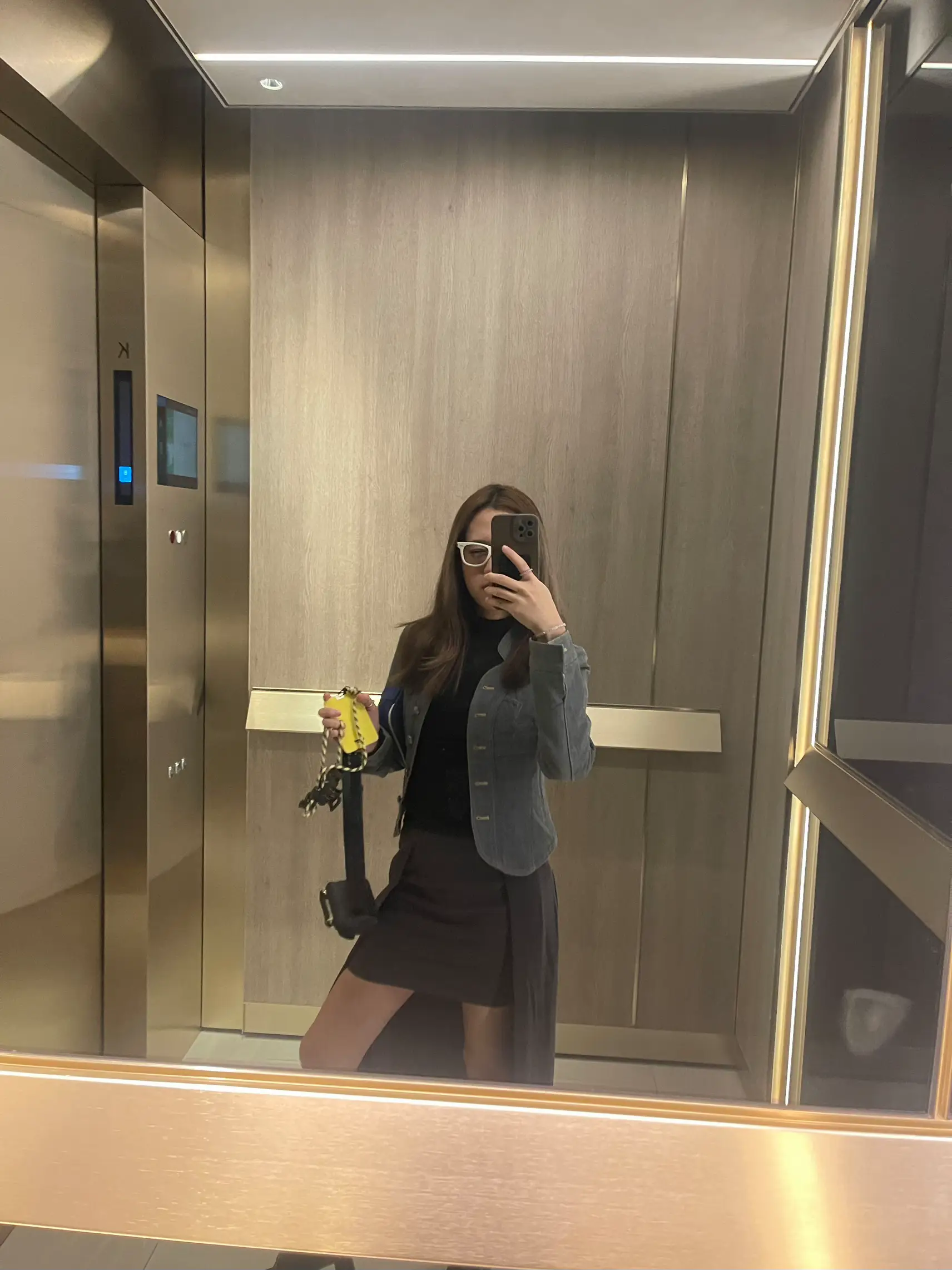 🆕เทรนด์ใหม่ ! OFFICE SIREN ลุคไปทำงาน 2024 💼 | แกลเลอรีที่โพสต์โดย ...