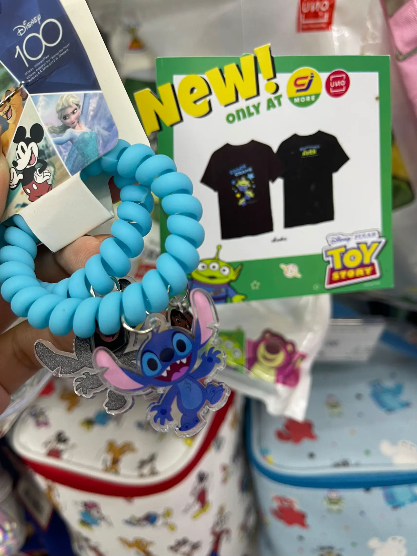 CJ MORE มุมโปรดของหนู สาวก Disney ห้ามพลาด | แกลเลอรีที่โพสต์โดย Sky Ingfah | Lemon8