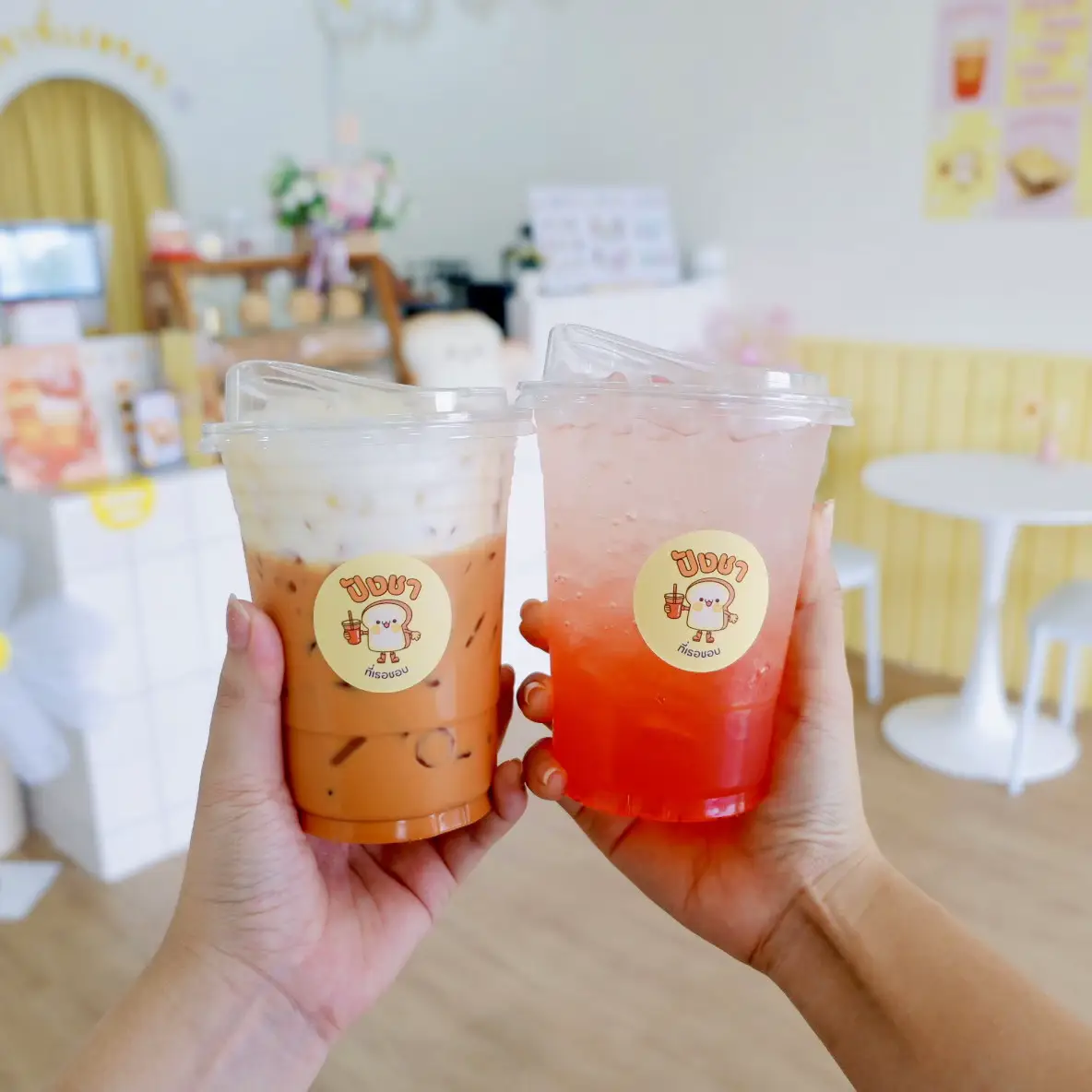 คาเฟ่ขนมหวาน🧁เปิดใหม่ รังสิต คลอง 𝟏 🚕🌼 | แกลเลอรีที่โพสต์โดย Nonwangwang | Lemon8