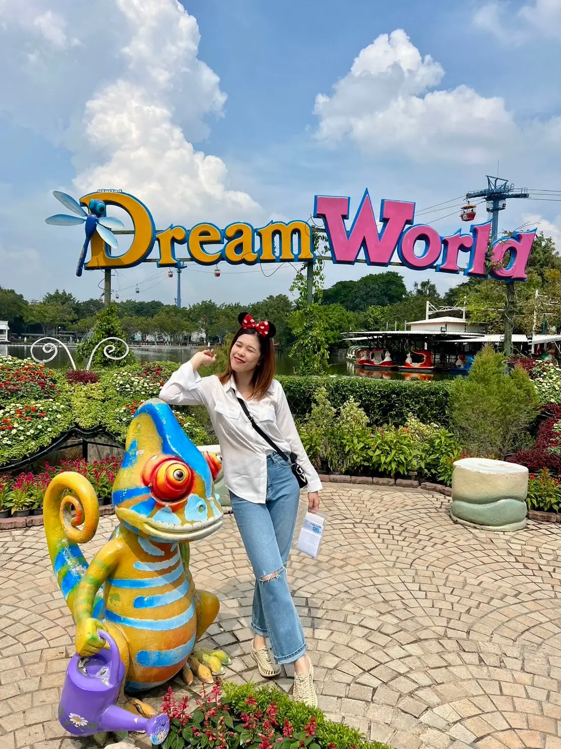 ดรีมเวิลด์ครั้งแรกในวัย 30 🍋 | แกลเลอรีที่โพสต์โดย Mind Mor | Lemon8