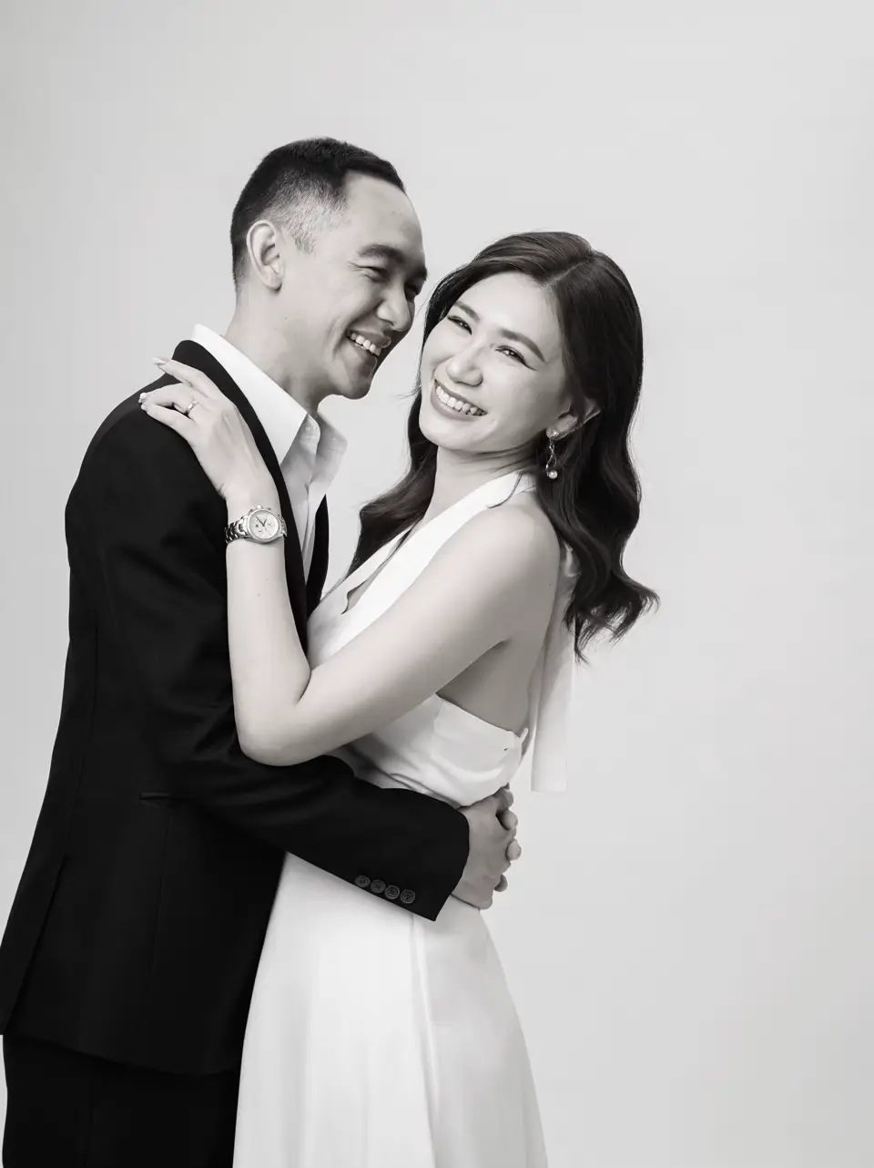 ถ่ายพรีเวดดิ้งในสตูดิโอ👰🏼🤵🏻 ราคาไม่เกิน 6,000฿📸 | แกลเลอรีที่โพสต์โดย NaTtii🦩 | Lemon8