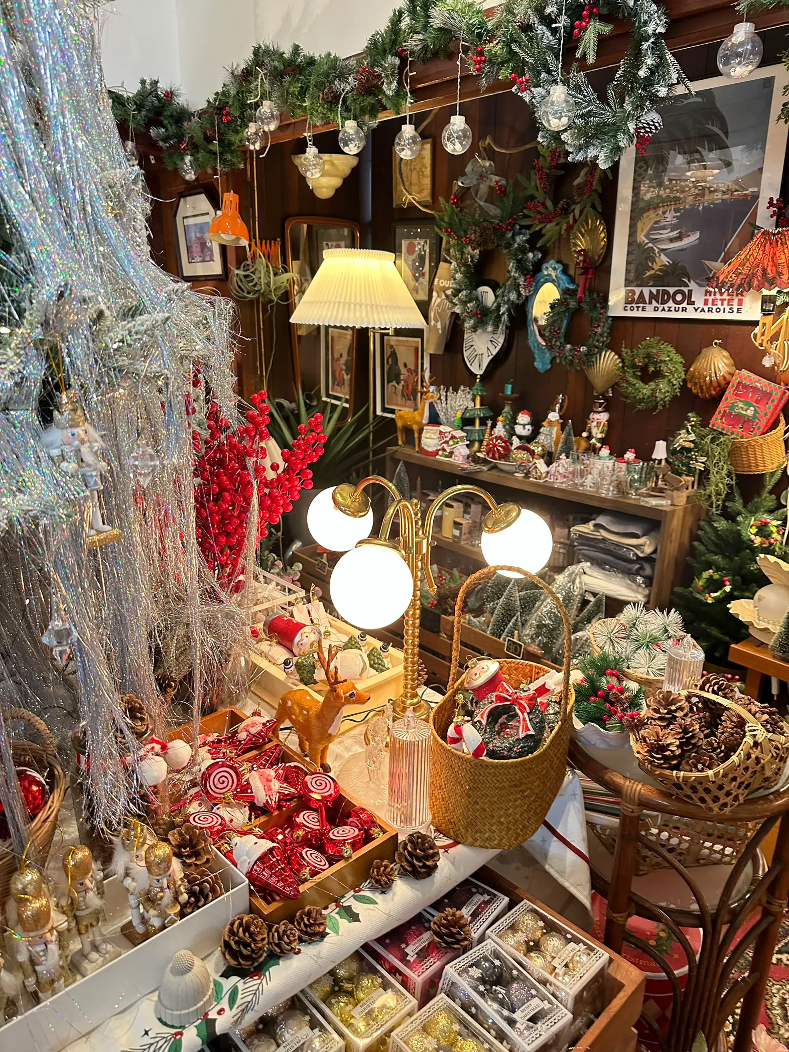 Blue Wild Space แหล่งรวมไอเทม Decor Christmas 🎄 แกลเลอรีที่โพสต์โดย
