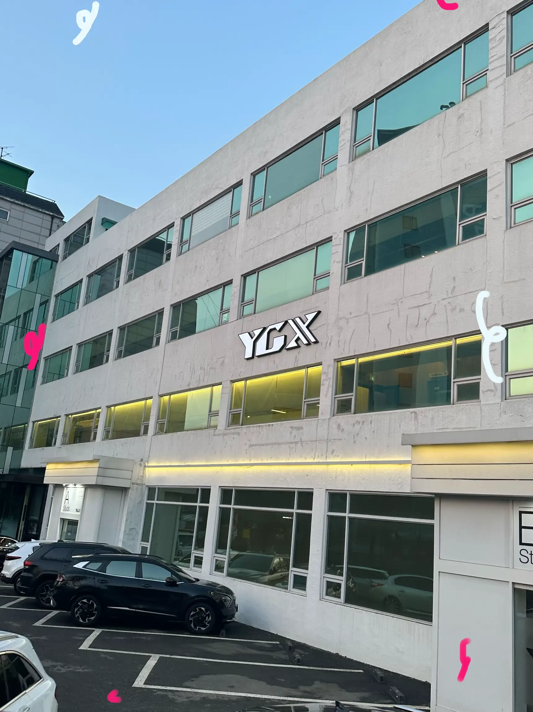 เรียนเต้นกับตัวมัม!!! REDLIC ที่ YGX | แกลเลอรีที่โพสต์โดย Natchinapha.r | Lemon8