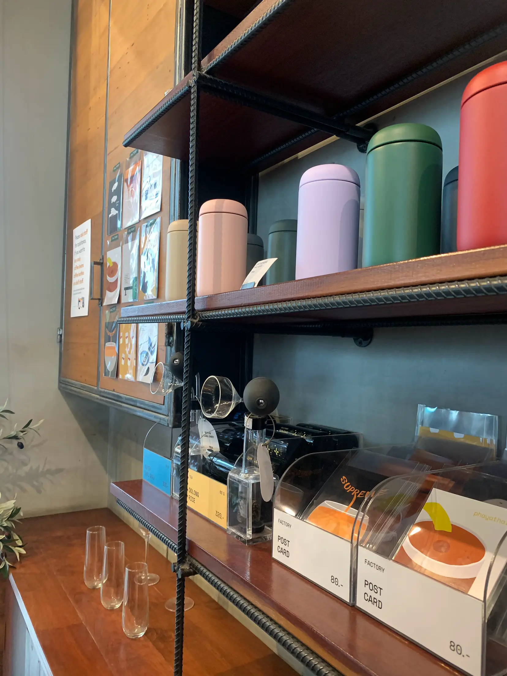 Coffee Factory ☕️ กาแฟระดับพรีเมี่ยม จากบาริสต้าตัวท้อป! | แกลเลอรีที่โพสต์โดย Namnadaa | Lemon8