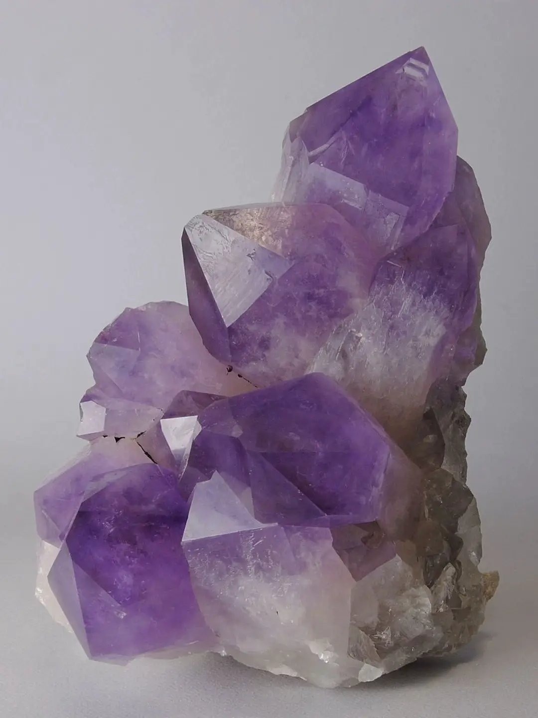 Gemstone Science | Amethyst | Gallery posted by Kayla Studios_ | Lemon8