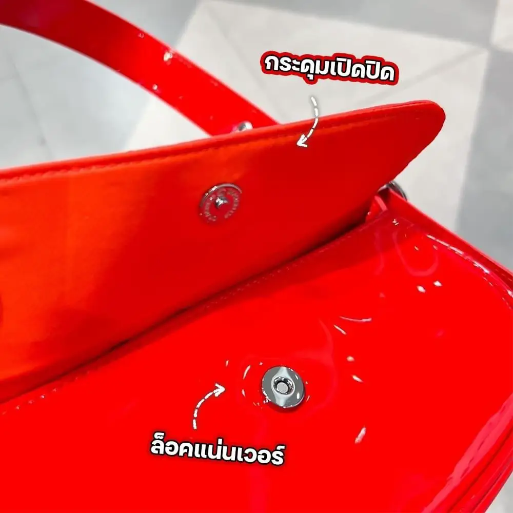 H&M เป๋าพอชสีแดงแซ่บรับทรัพย์ ️ | แกลเลอรีที่โพสต์โดย Proxumer | Lemon8