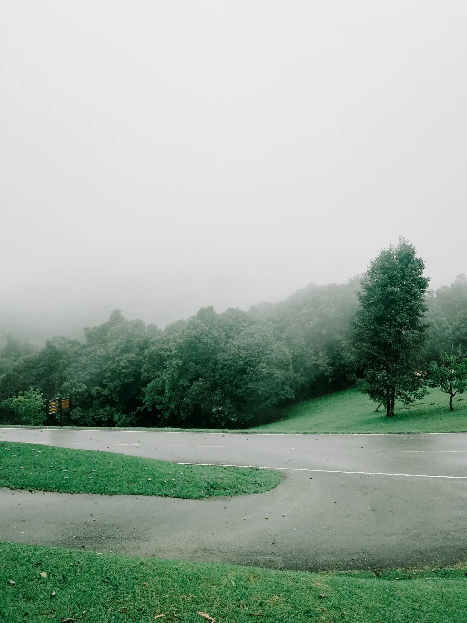 อุทยานแห่งชาติขุนพะวอ 🌿 | แกลเลอรีที่โพสต์โดย Jee natsupa 🎨 | Lemon8