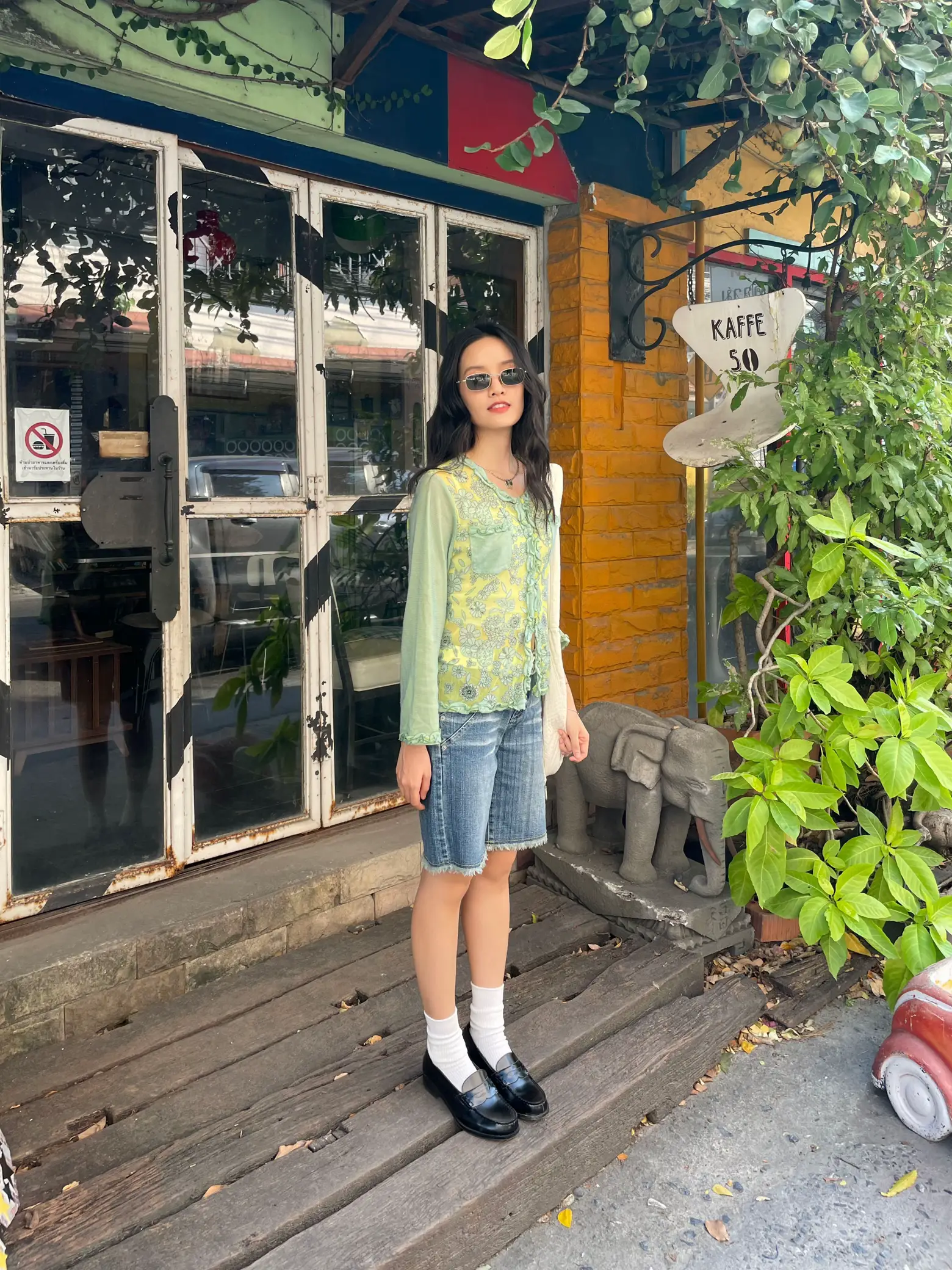 ootd green girlll🧃 | แกลเลอรีที่โพสต์โดย Pang Pattanan | Lemon8