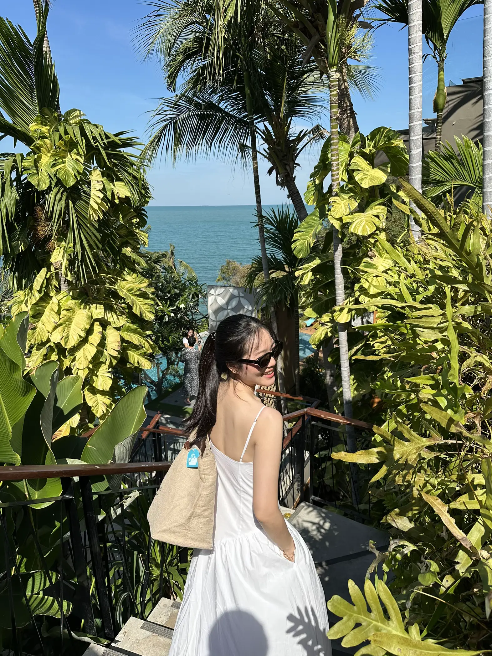 แว่นกันแดด Blue Elephant รุ่น SMIZE Black ที่คุณต้องมี