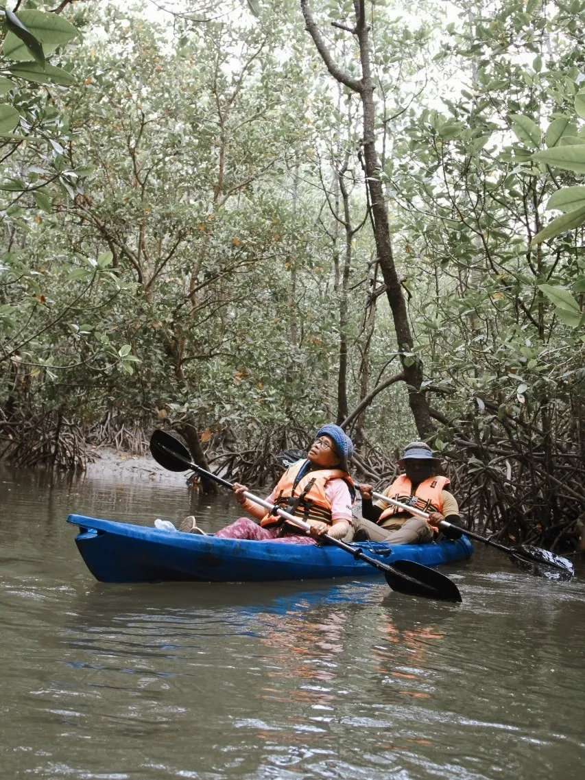 AFFORDABLE Kayaking Adventure in Selangor | Galeri disiarkan oleh ...