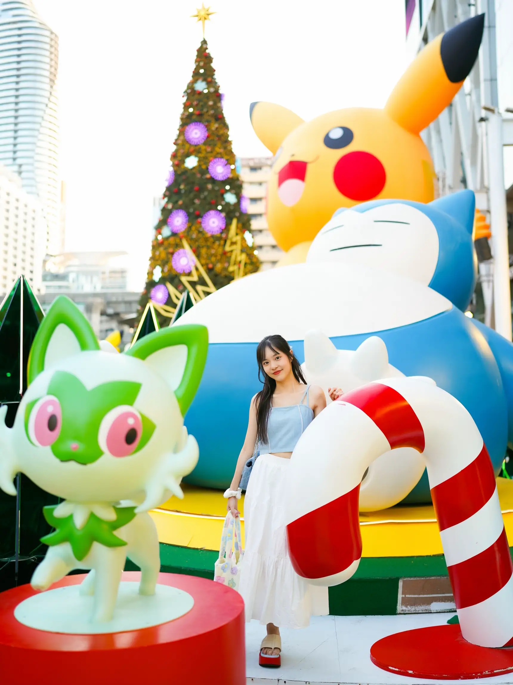 🎄Christmas with the Pikachu Army. Welcome New Year @ CentralWorld 🎈🎁 ...