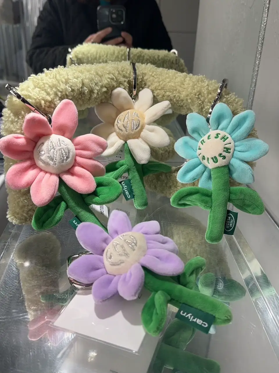 Carlyn Cozy M สดๆร้อนๆ Import มาจาก Korea 🇰🇷🛍️ | แกลเลอรีที่โพสต์โดย ...