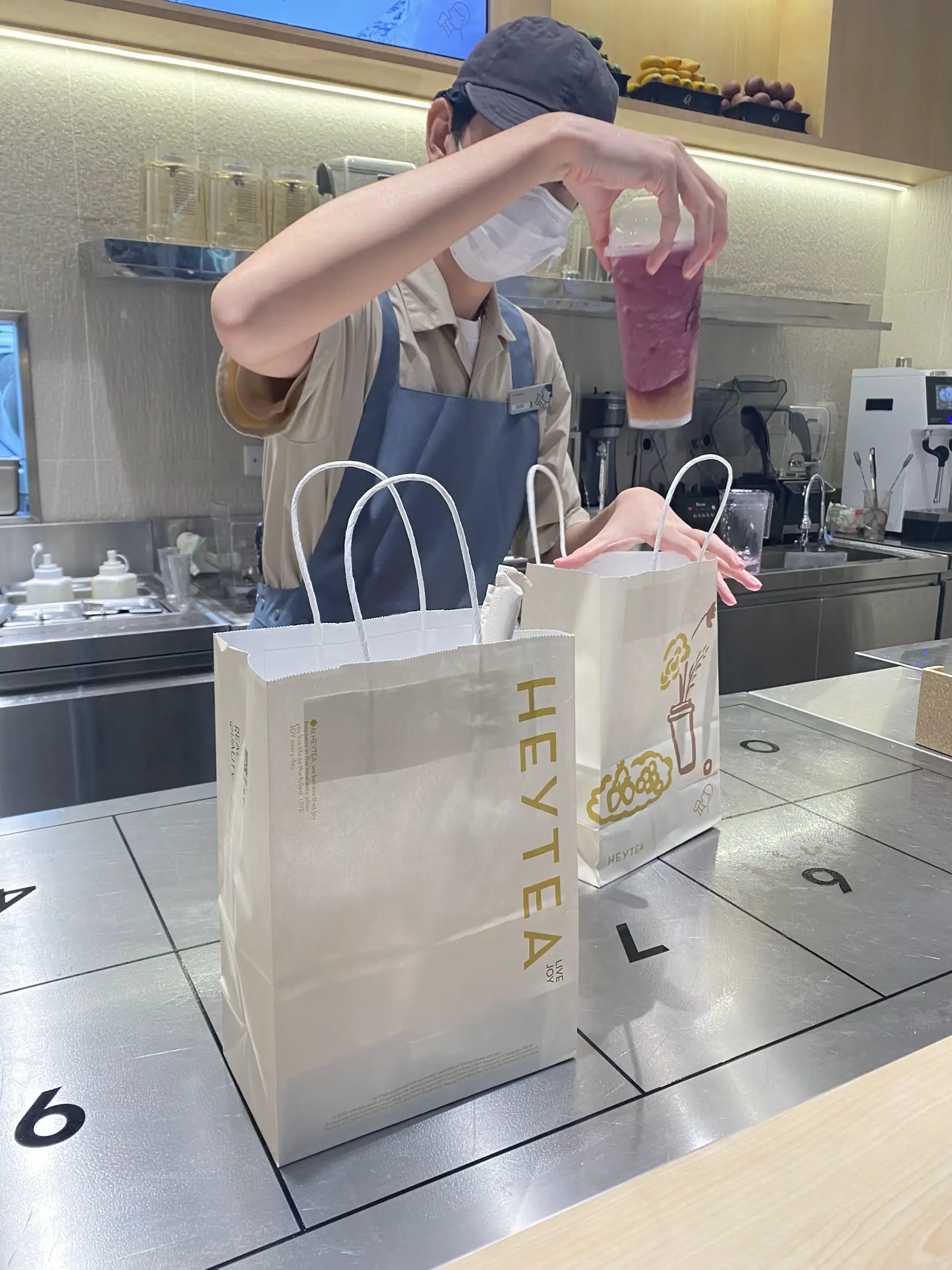 องุ่นครีมชีส hey tea โคตรอร่อย👏🏻 | แกลเลอรีที่โพสต์โดย Mars. | Lemon8