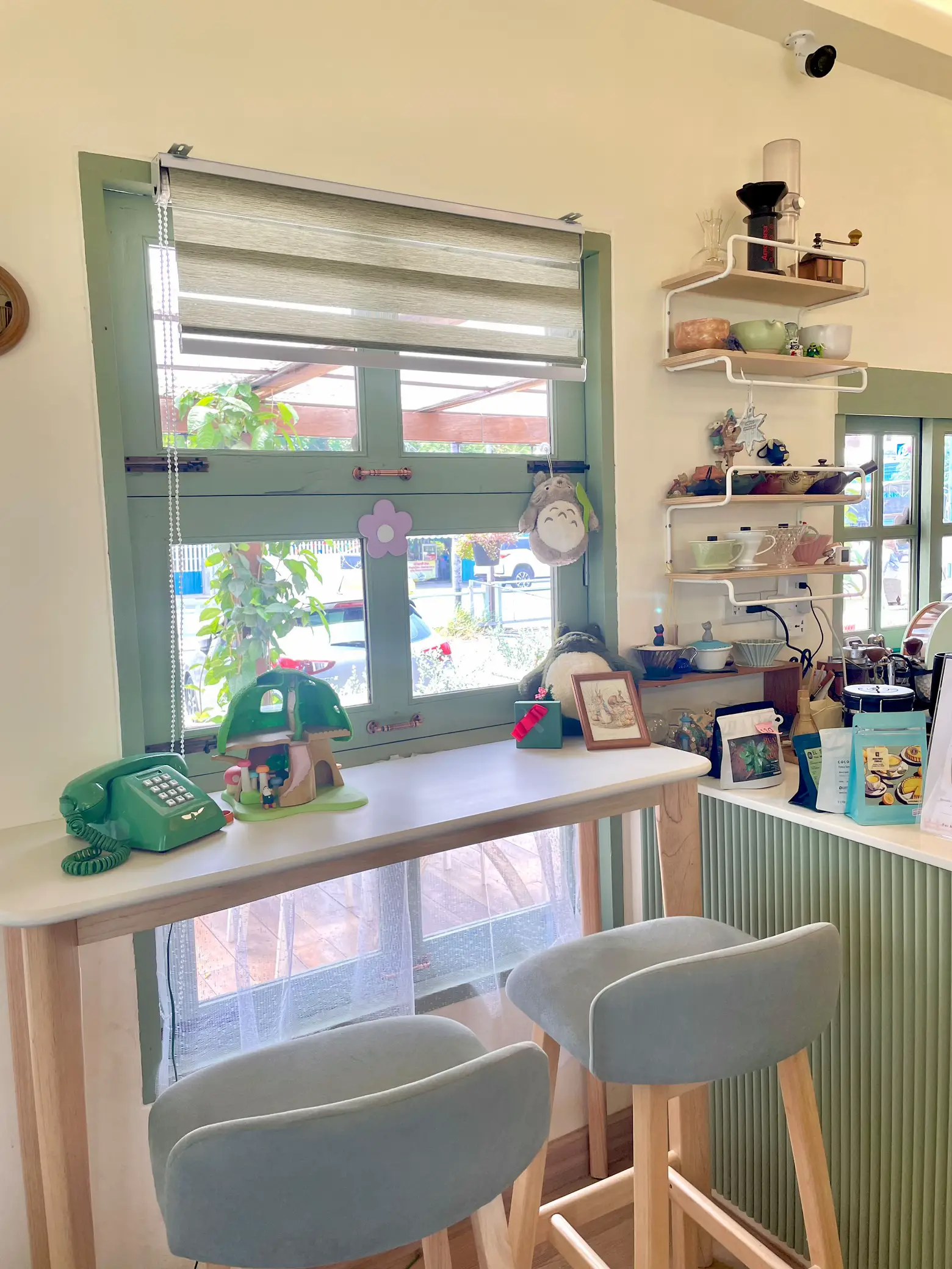 คาเฟ่สไตล์โฮมมี่ @Prim Home Cafe (ฝั่งธน) | แกลเลอรีที่โพสต์โดย Jenniedae | Lemon8