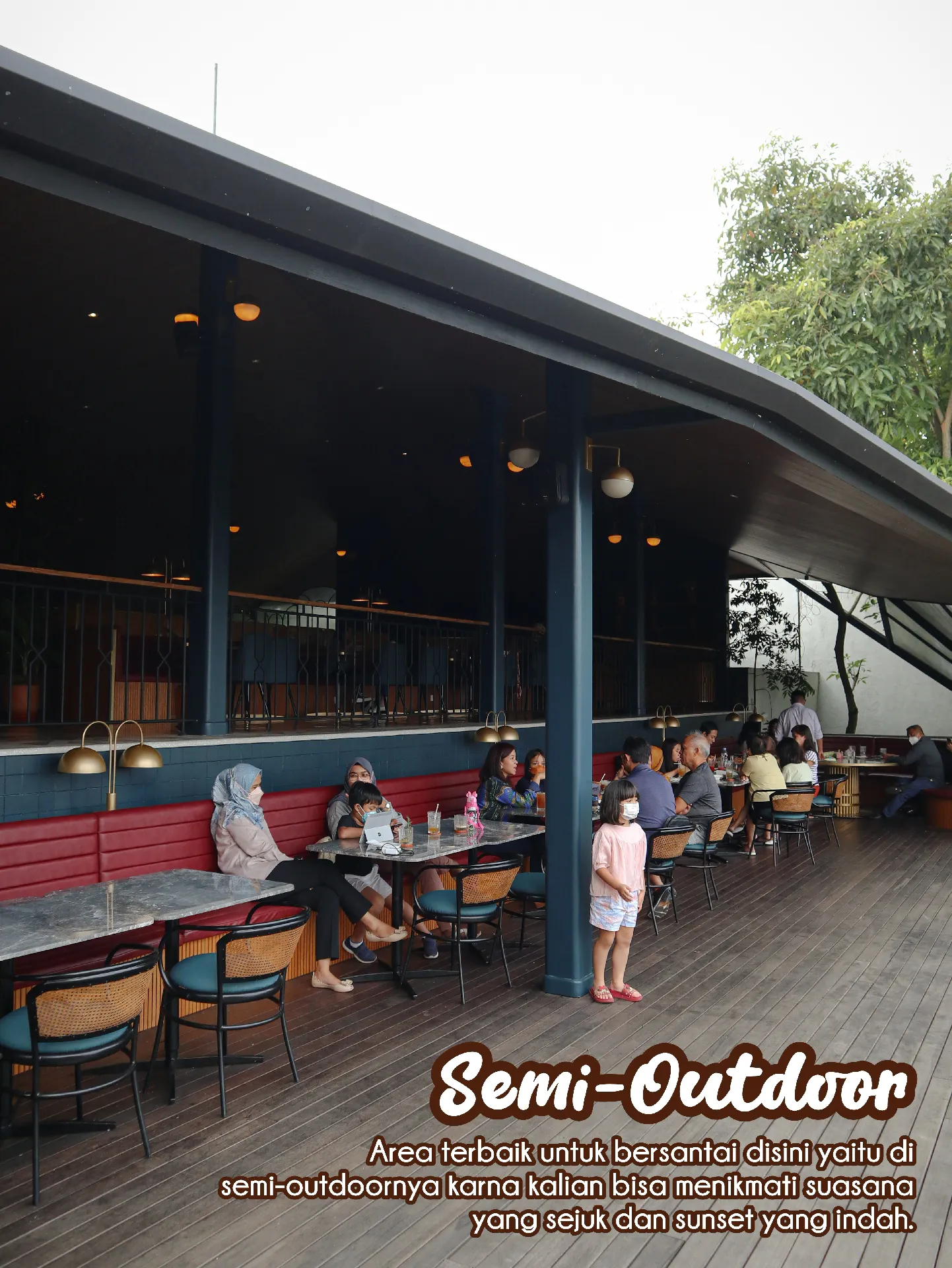 (HIDDEN GEM) BEAUTIFUL CAFE WITH ROMANTIC AMBIENCE | Galeri disiarkan ...