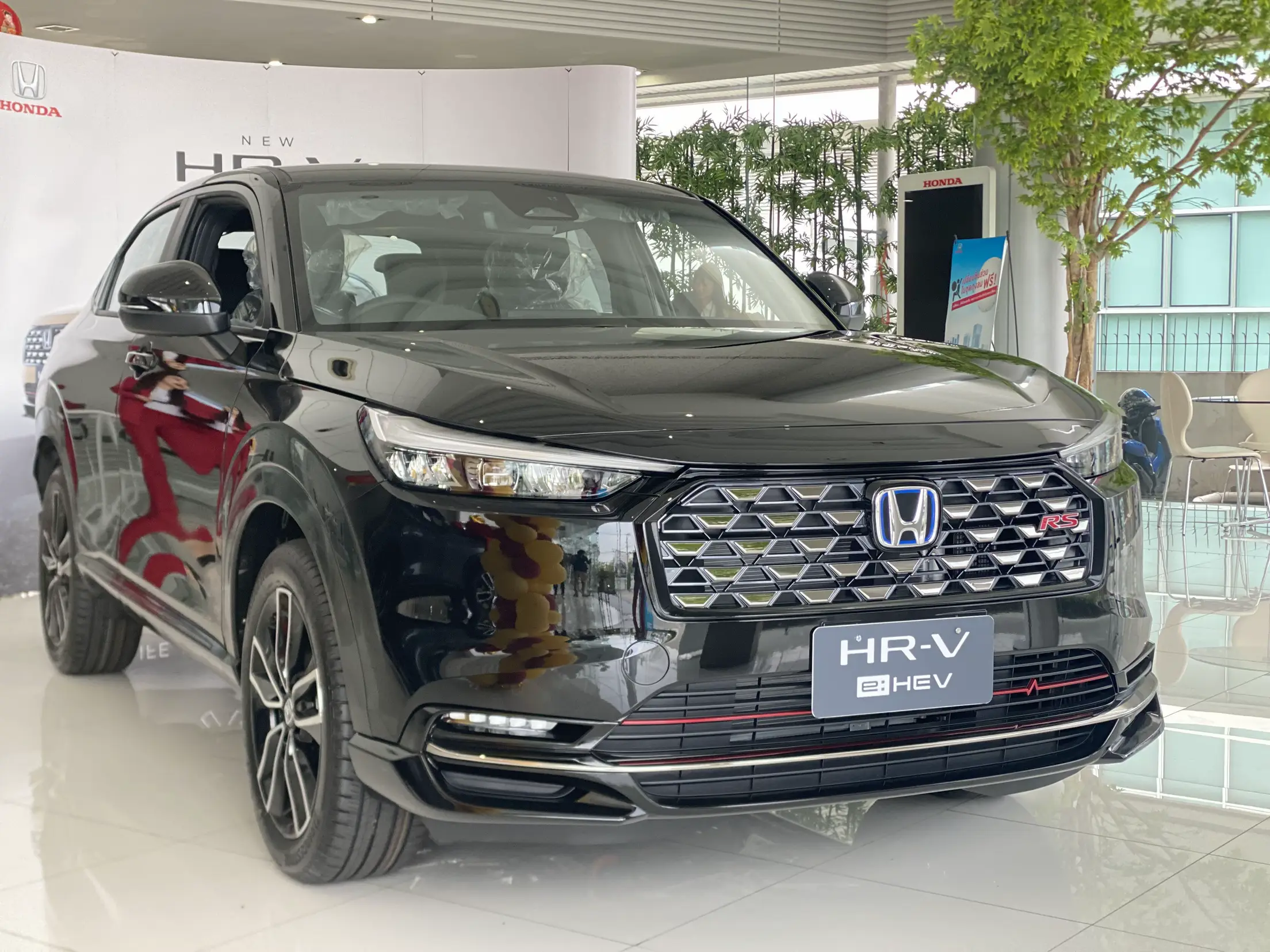 แชร์ประสบการณ์ผู้ใช้งานจริง 5 ข้อดี Honda HRV E:HEV | วิดีโอที่เผยแพร่ ...