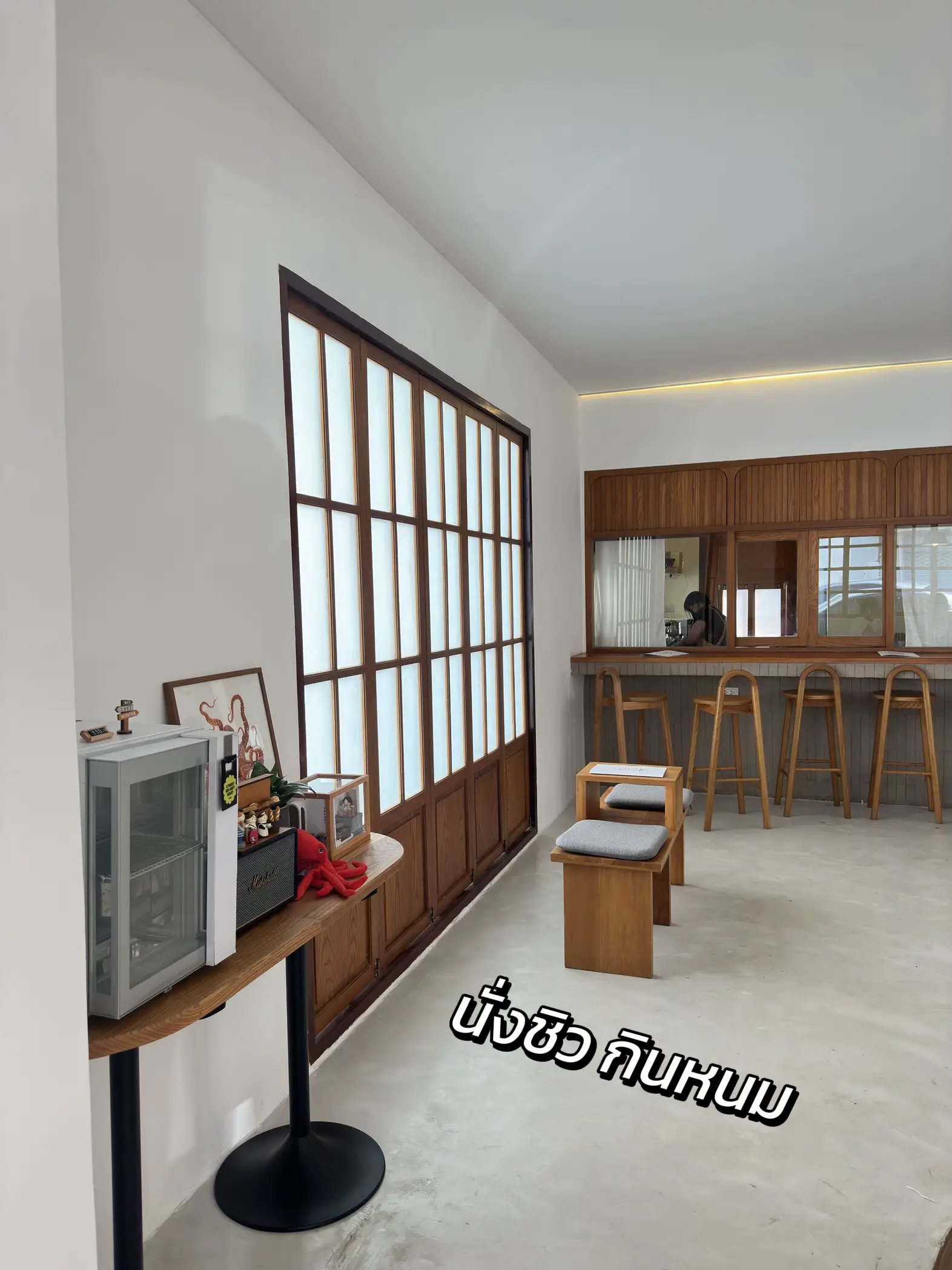 คาเฟ่สไตล์ญี่ปุ่น น้องหมาเข้าแอร์ได้ | แกลเลอรีที่โพสต์โดย หมาNami ...