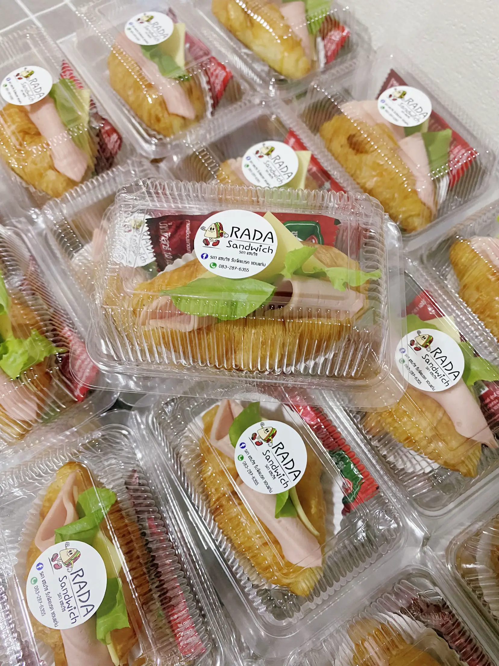 มินิครัวซองต์ | แกลเลอรีที่โพสต์โดย Yingnui S. | Lemon8