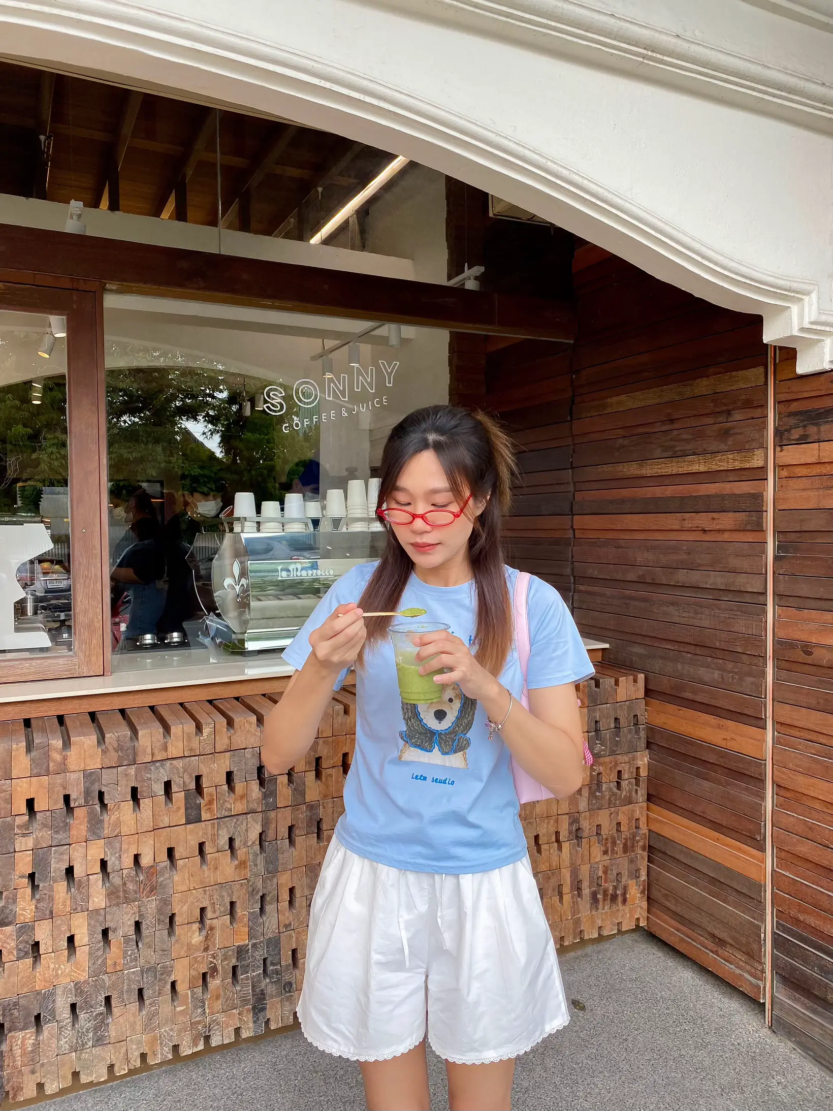 Sonny coffee & juice คาเฟ่อยุธยา | แกลเลอรีที่โพสต์โดย IceCream | Lemon8