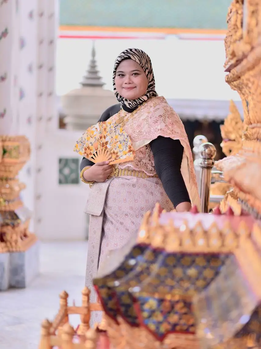 A DAY IN WAT ARUN, BANGKOK | Galeri disiarkan oleh Aziera Aziz | Lemon8