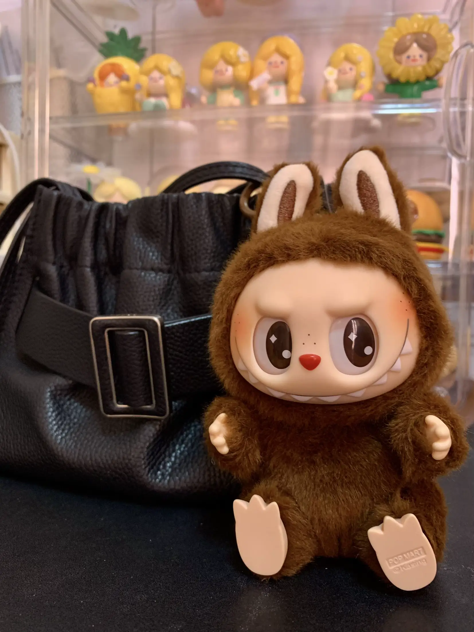 จุ่ม LABUBU V.2 ครั้งแรก ซีเคร็ทแตก กรี้ดดังมาก🫶🏻🤎 ️ | แกลเลอรีที่โพสต์ ...