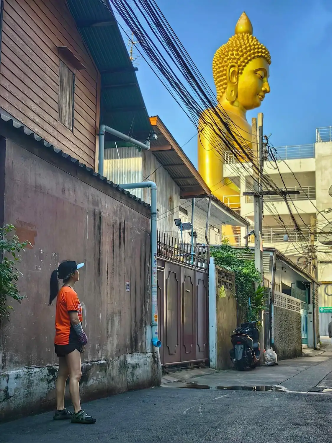 จุดถ่ายรูปมุมลึกลับกับพระใหญ่ | แกลเลอรีที่โพสต์โดย iew cool | Lemon8