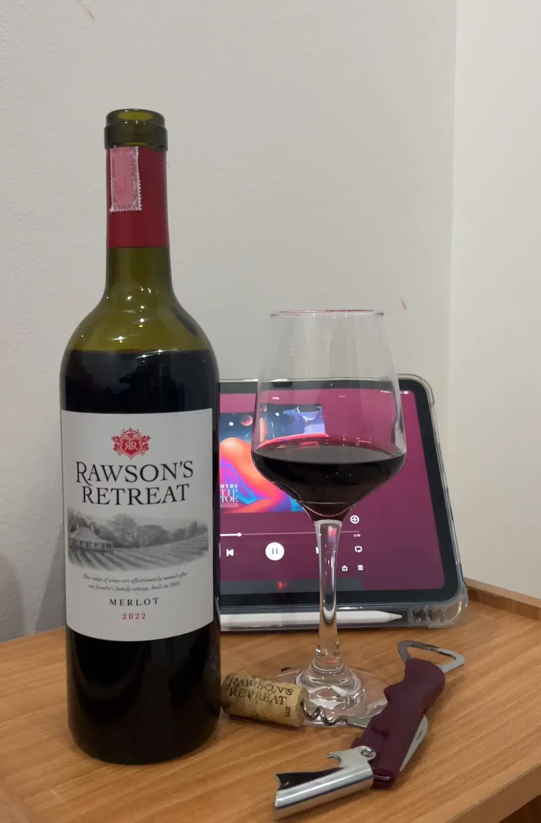 RAWSON’S RETREAT MERLOT 2022 | วิดีโอที่เผยแพร่โดย Jangy | Lemon8