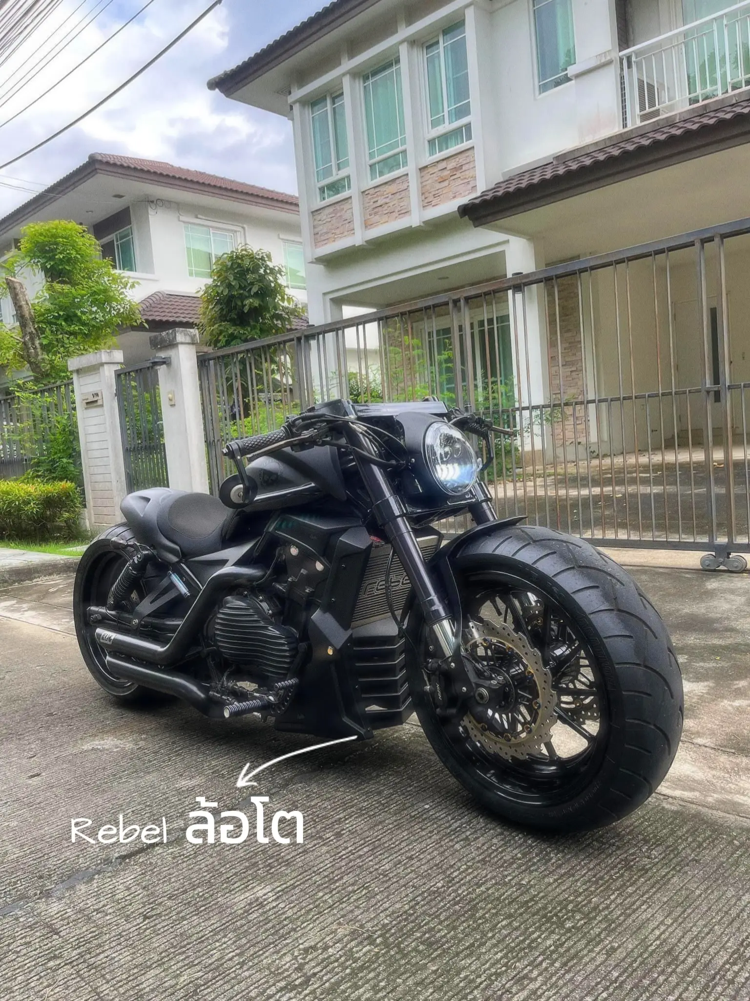 Rebel ล้อโต | แกลเลอรีที่โพสต์โดย Ty | Lemon8