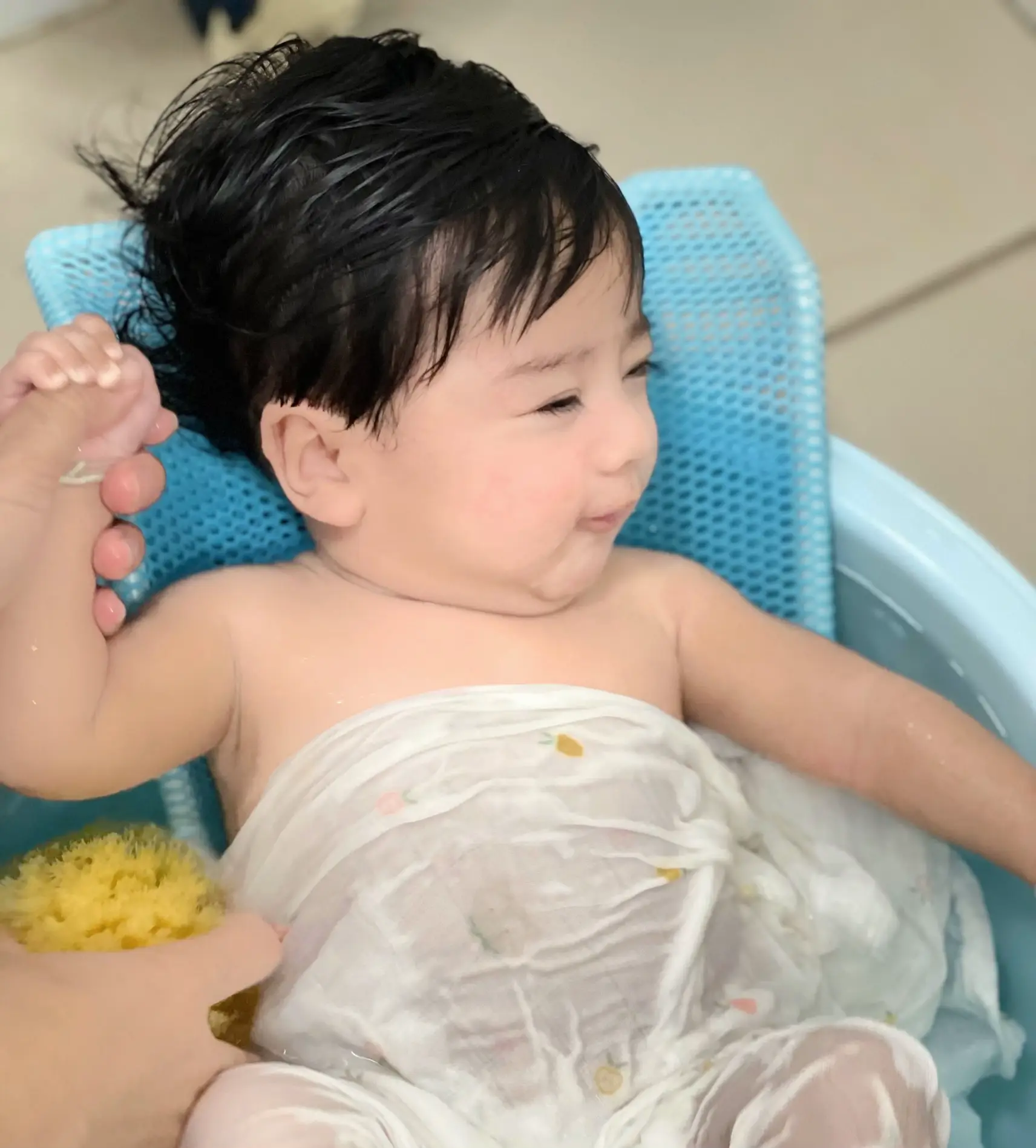 ฟองน้ำอาบน้ำเด็ก ใช้ดีบอกต่อ | แกลเลอรีที่โพสต์โดย Sathita Pumyu | Lemon8