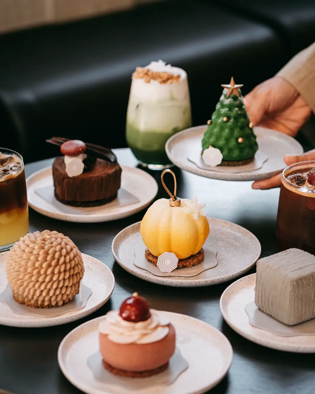 PATCHWORKS คาเฟ่ขนมหวานฝรั่งเศส ร้านใหม่สุดเท่ จรัญสนิทวงศ์ | แกลเลอรีที่โพสต์โดย Rattomarty ...