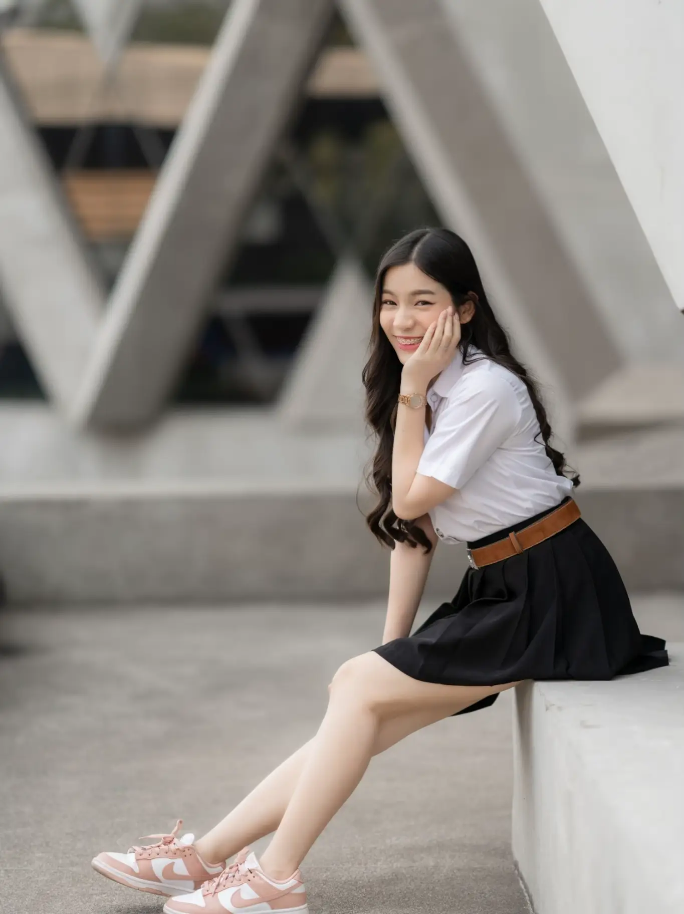 แจก · ไอเดีย · ถ่ายรูปชุดนักศึกษา | แกลเลอรีที่โพสต์โดย nut | Lemon8