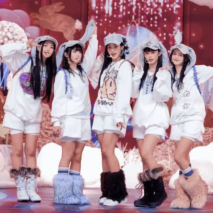 Newjeans Wallpaper - การค้นหาใน Lemon8