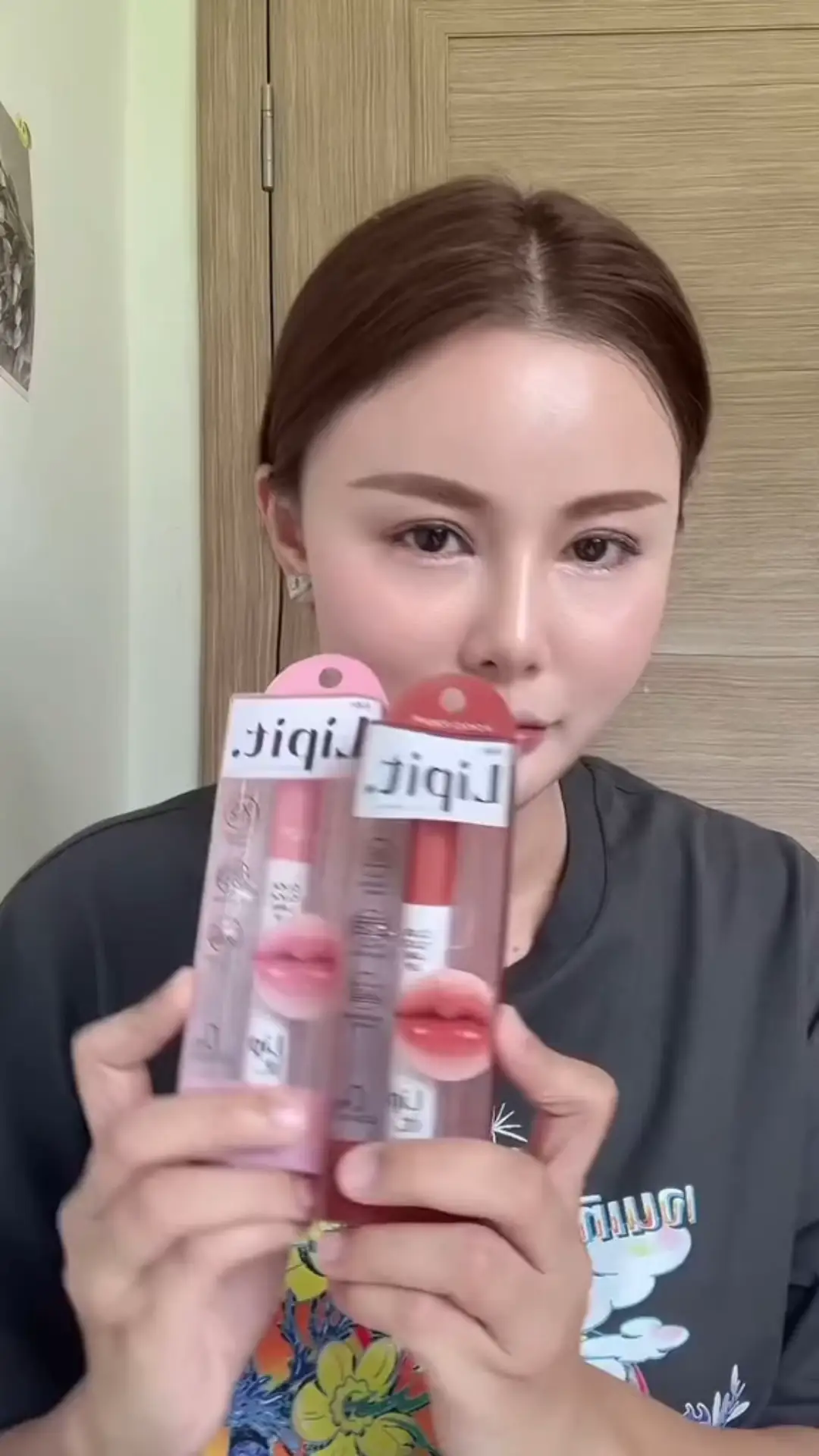 Lipit Click click lava | วิดีโอที่เผยแพร่โดย peeraya | Lemon8