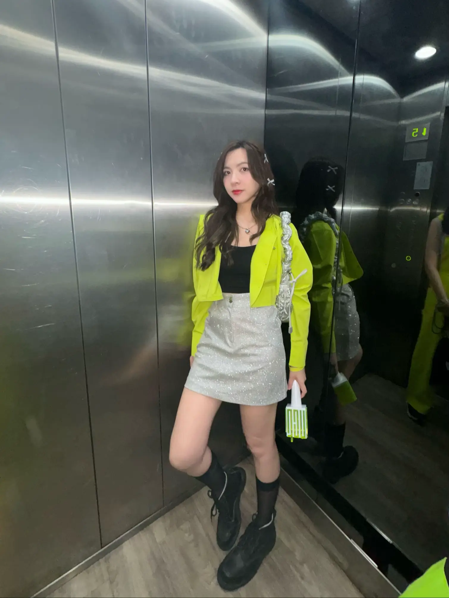 OOTD : NCT127 Concert 💚 | แกลเลอรีที่โพสต์โดย Vg.good | Lemon8